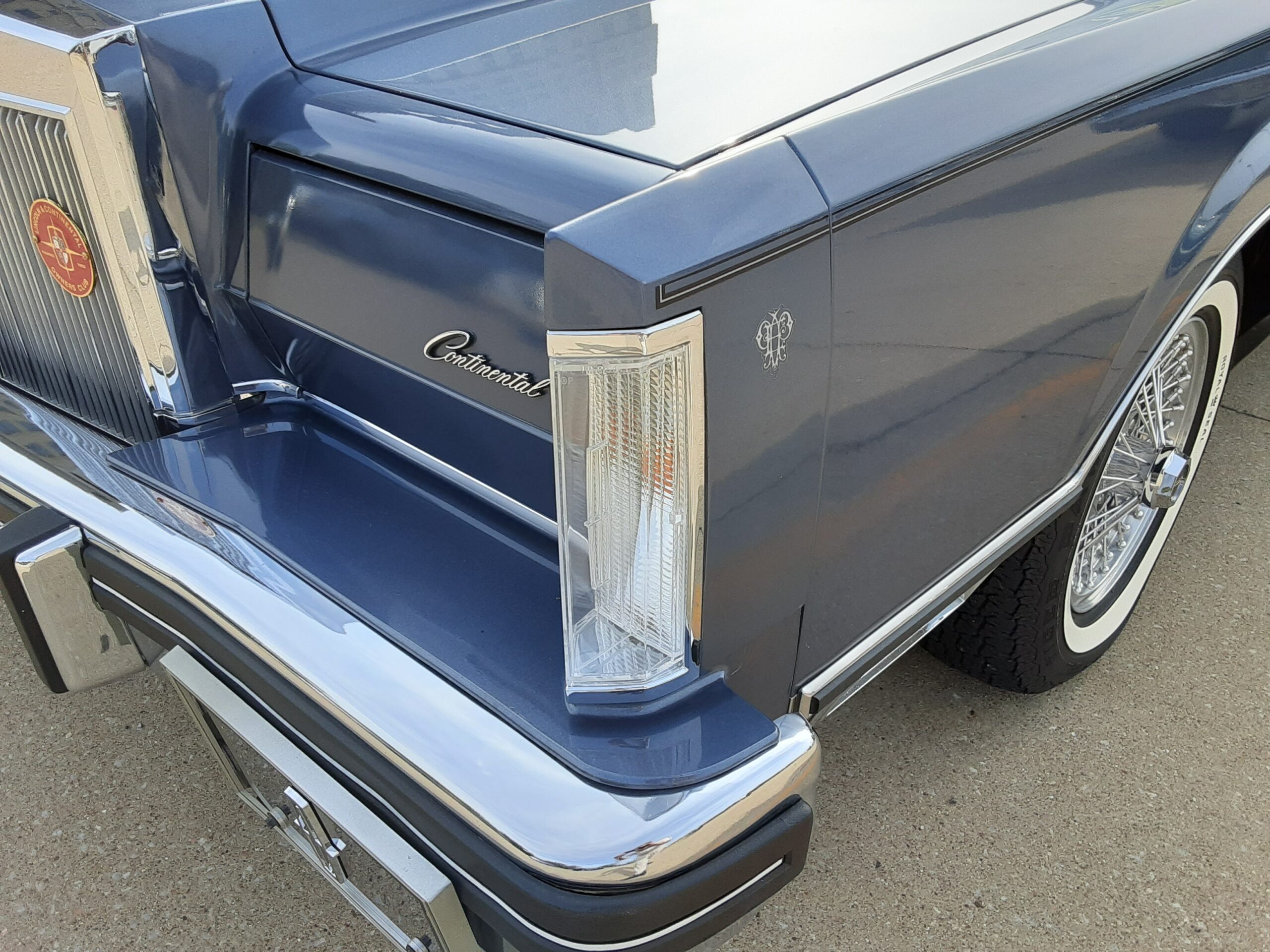 1983 Continental Mark VI Pucci Designer Edition: Blue Heaven - Hagerty ...