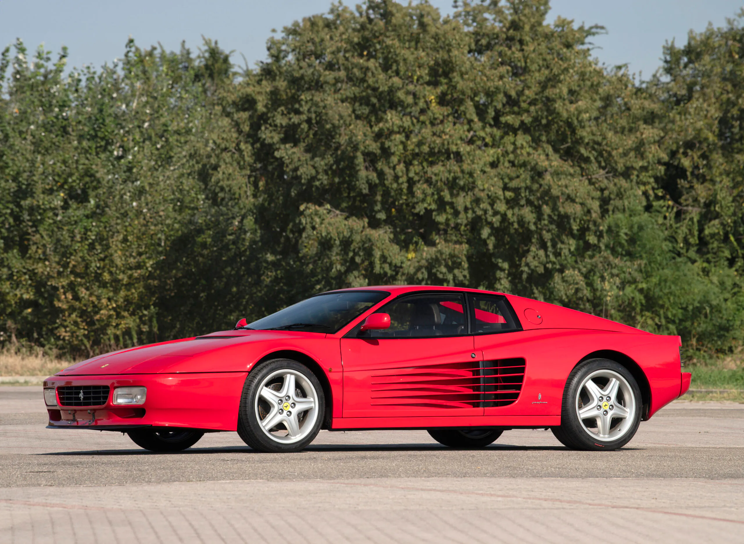 Factory-fresh Ferraris lead barely-driven auction - Hagerty Media