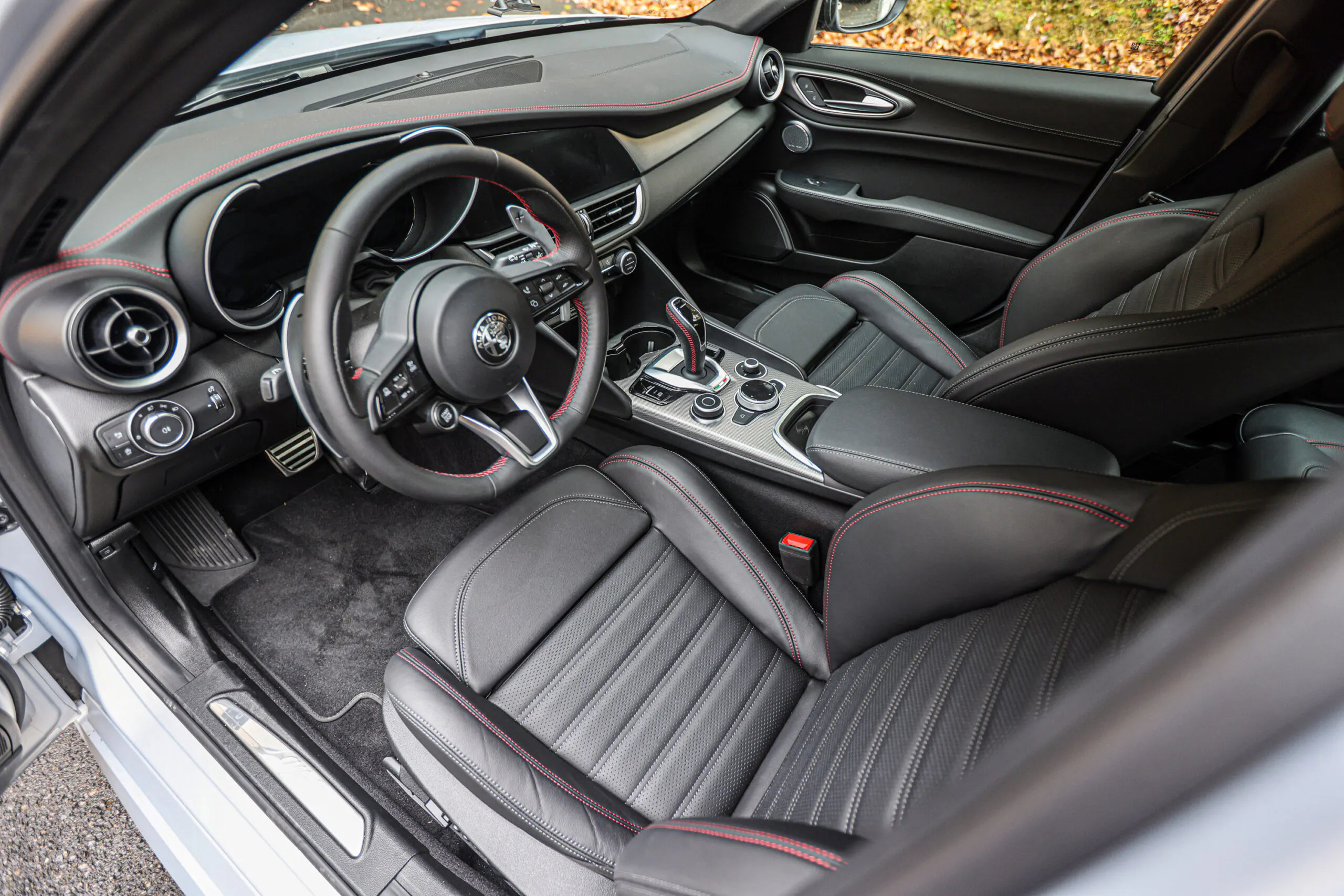 2024 Alfa Romeo Giulia Competizione Review: A plenty sweet pot ...