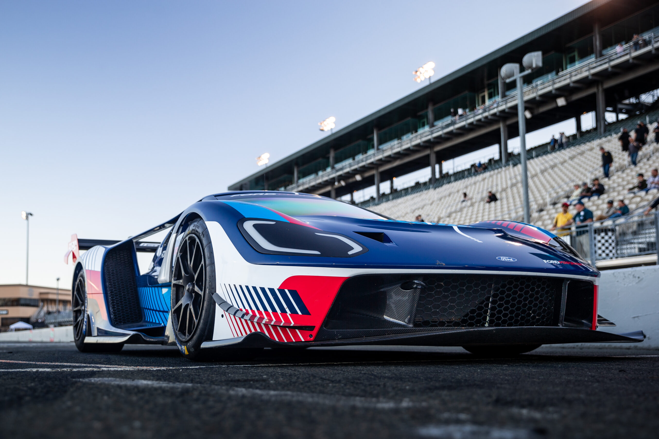"More raw" Ford GT Mk IV scorches Sonoma Raceway in first public ...