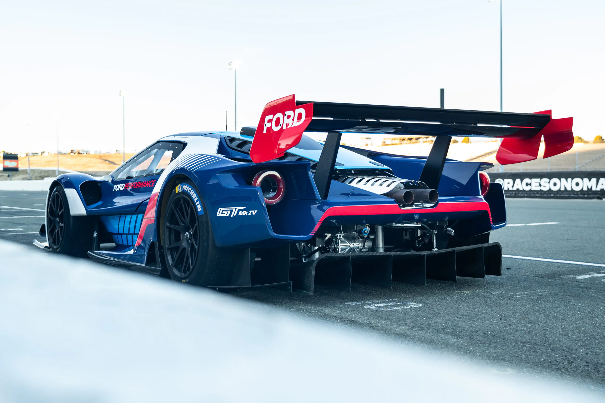 "More raw" Ford GT Mk IV scorches Sonoma Raceway in first public ...