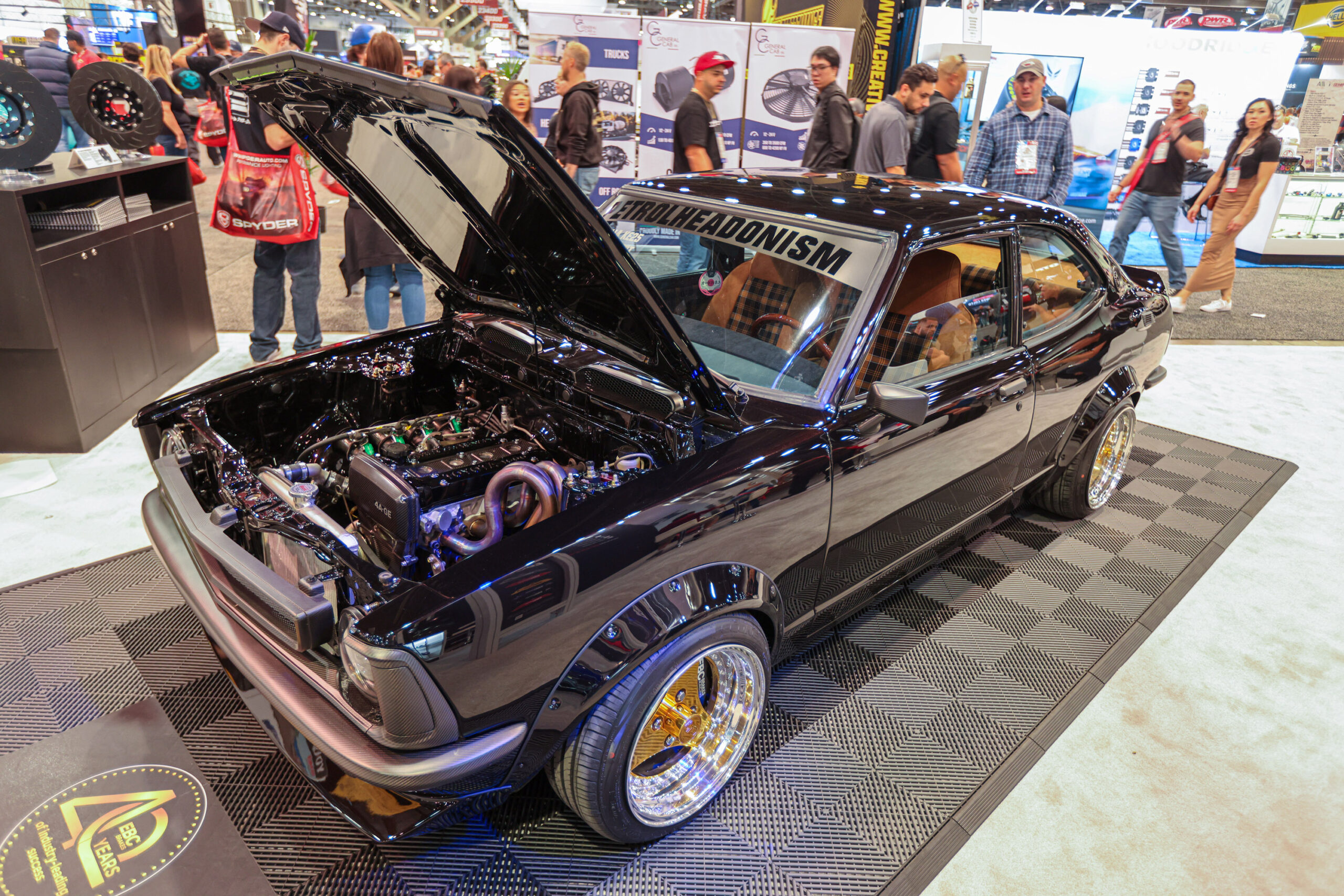 10 of our favorite restomods and hot rods from SEMA 2023 - Hagerty Media