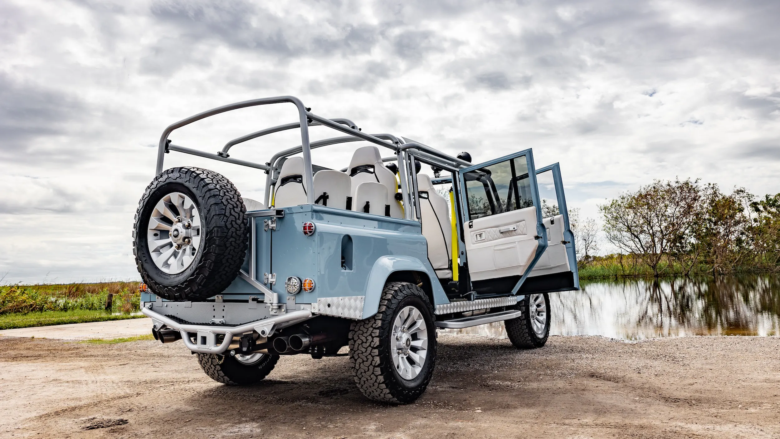11 years, 600 rebuilt Defenders, an IPO: ECD has big plans - Hagerty Media