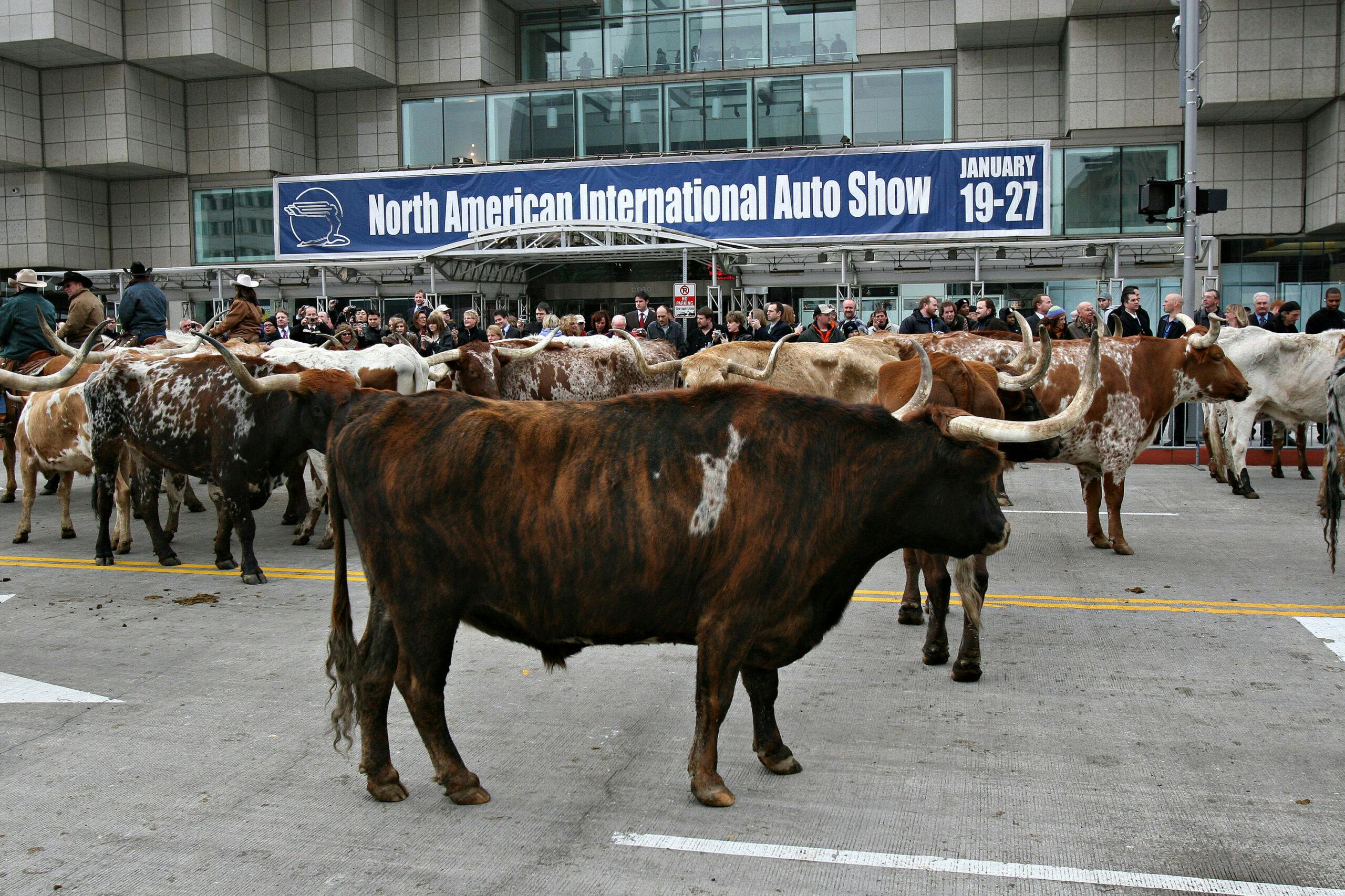 Chrysler was once the king of crazy auto-show stunts - Hagerty Media