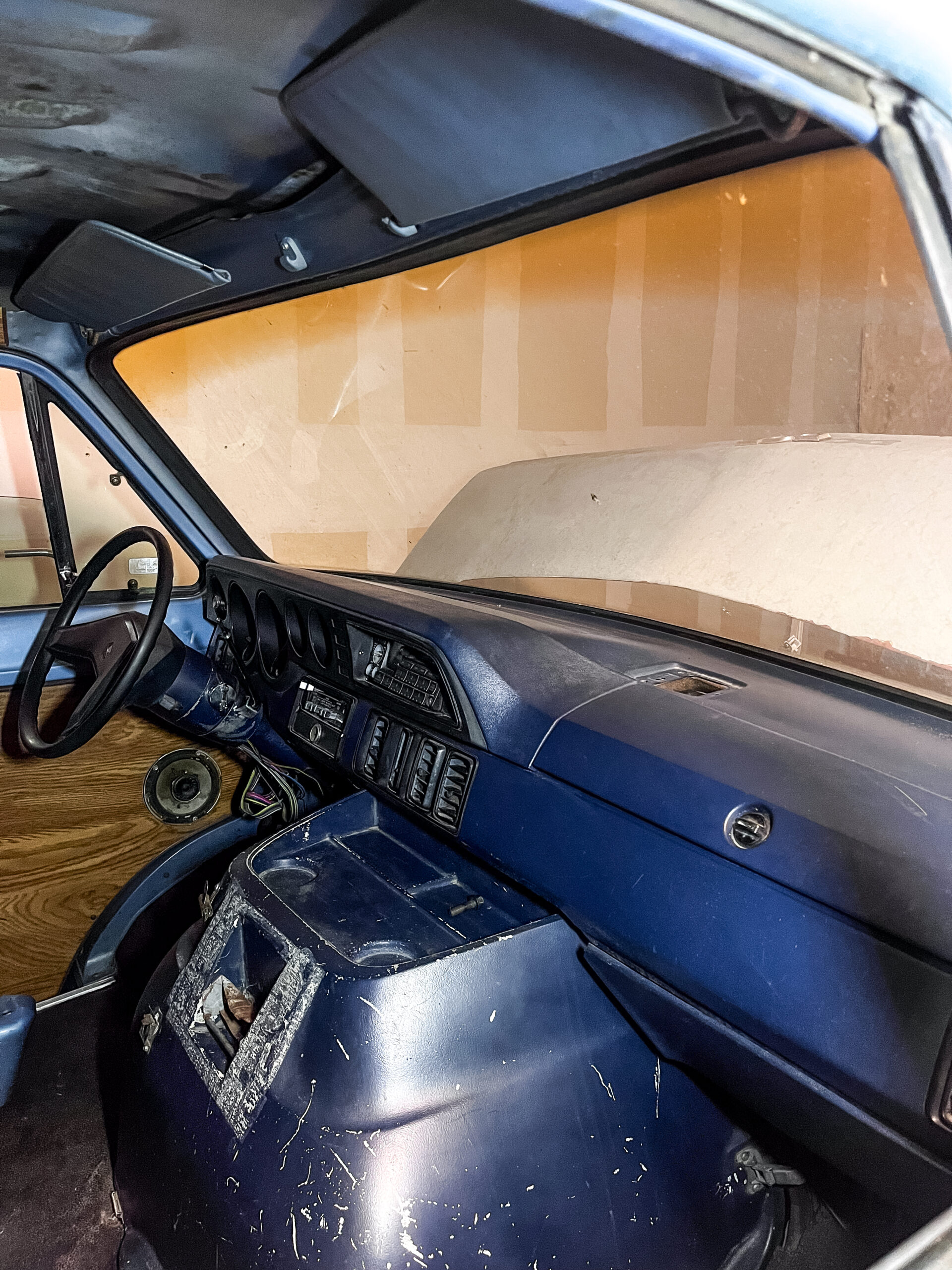 Blink 182's Dodge "Rock Show" Van Just Got New Owners - Hagerty Media