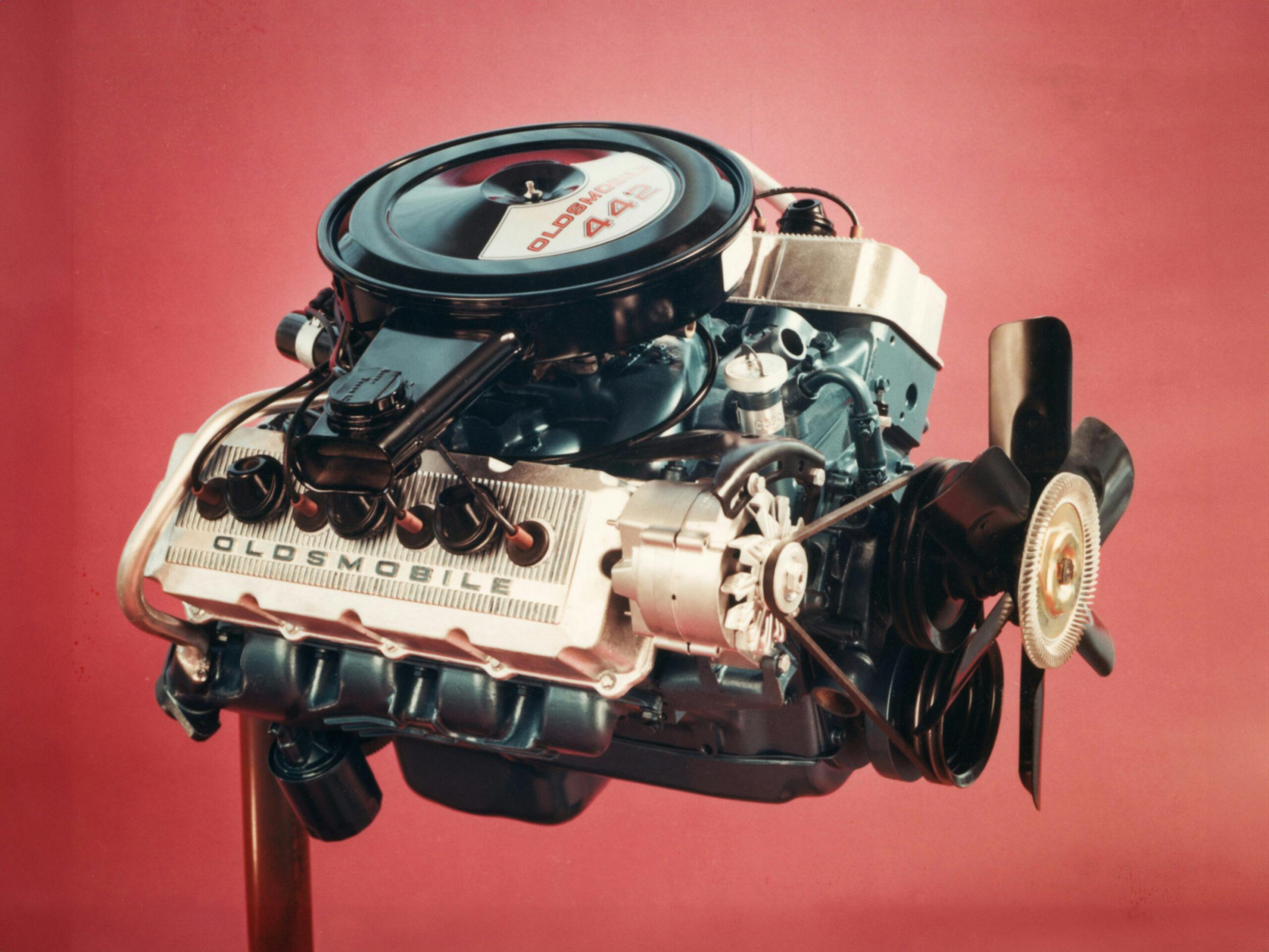 Oldsmobile’s W-43 V-8 Engine Was a "Killer" 32-Valve Prototype - Hagerty Media