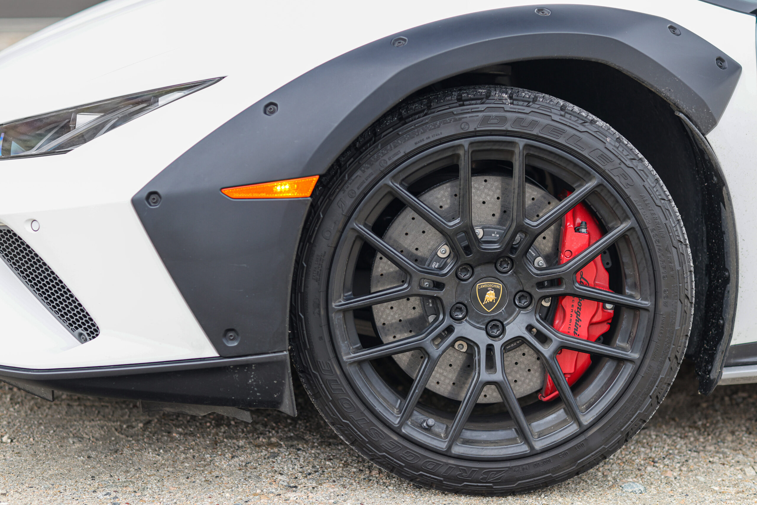 2023 Lamborghini Huracan Sterrato Review: Dakar Craze Moves Absurdly ...