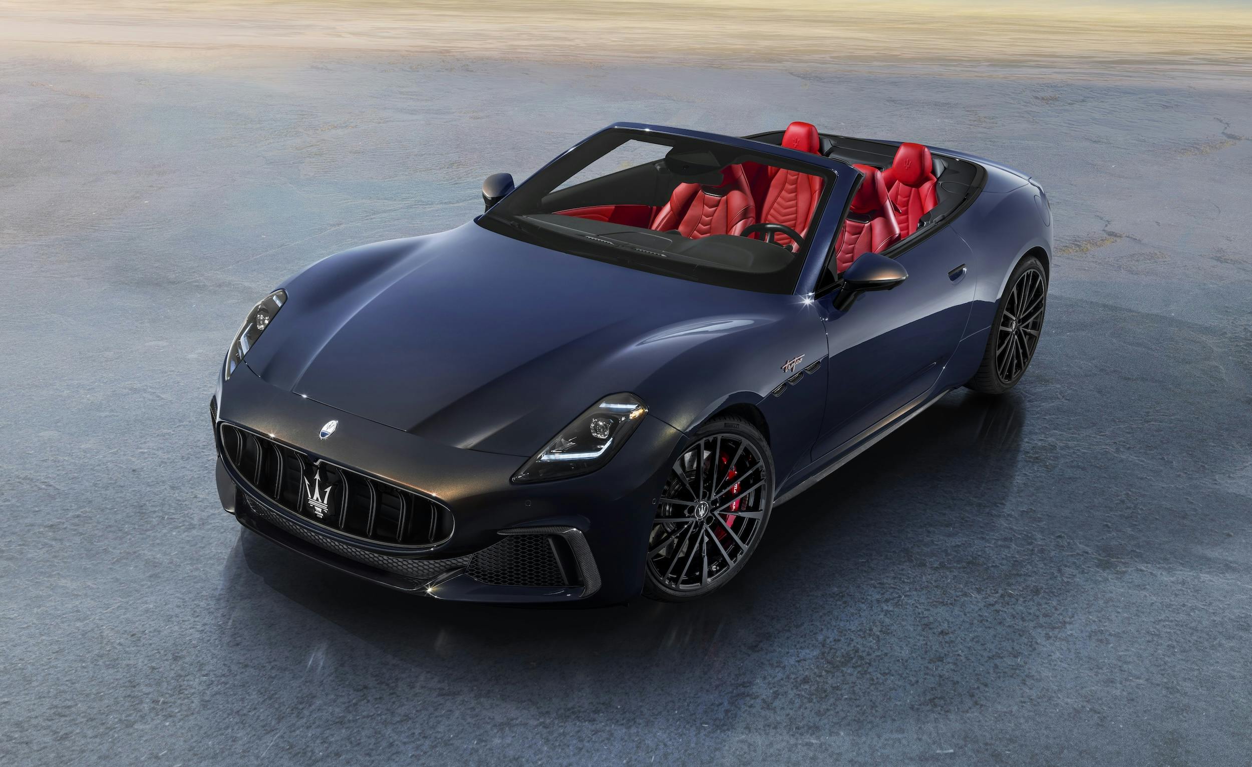Maserati Debuts 542-hp GranCabrio Drop-Top - Hagerty Media