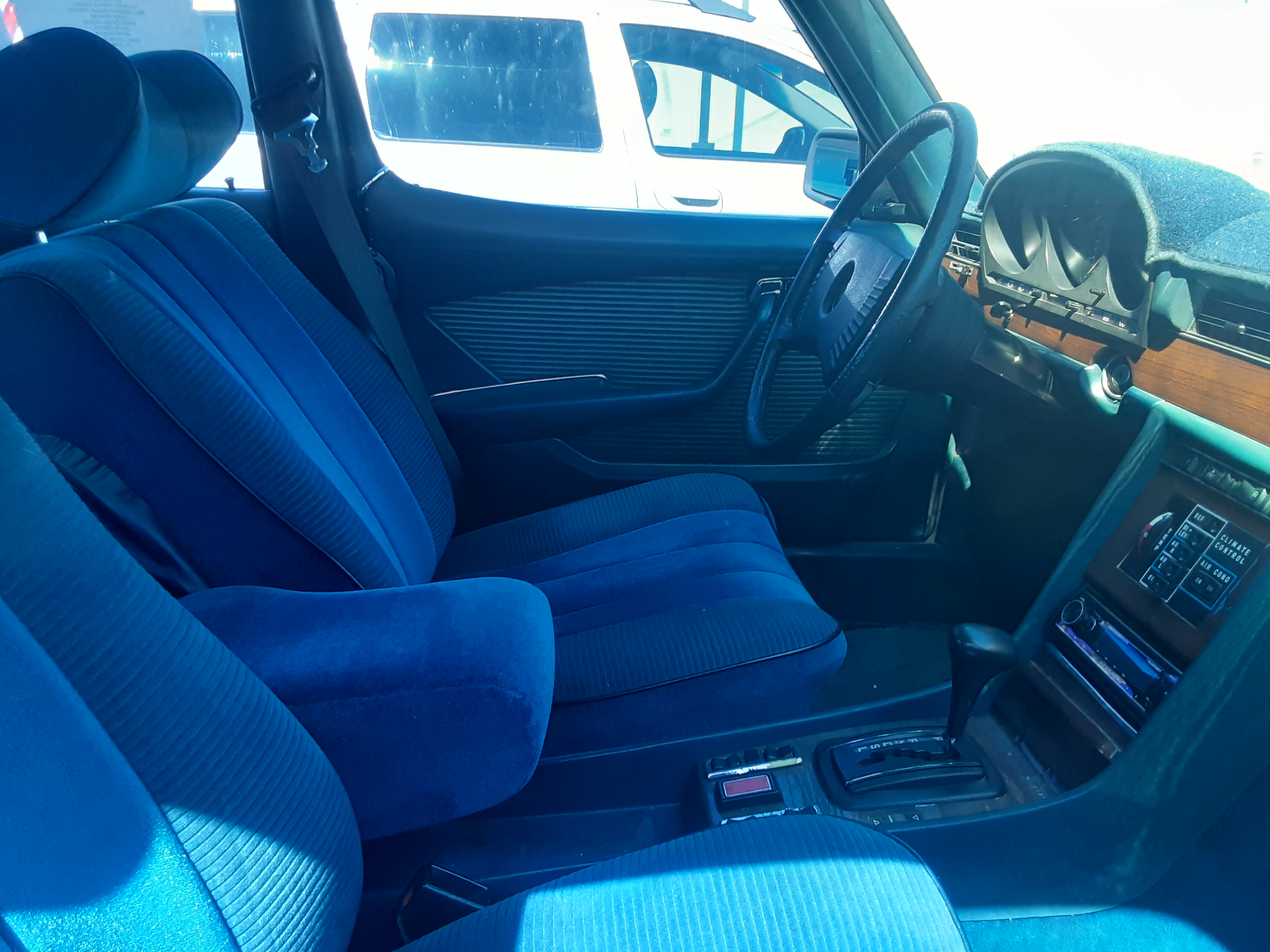 1979 Mercedes-Benz 300SD—Blue Velour for the Win! - Hagerty Media
