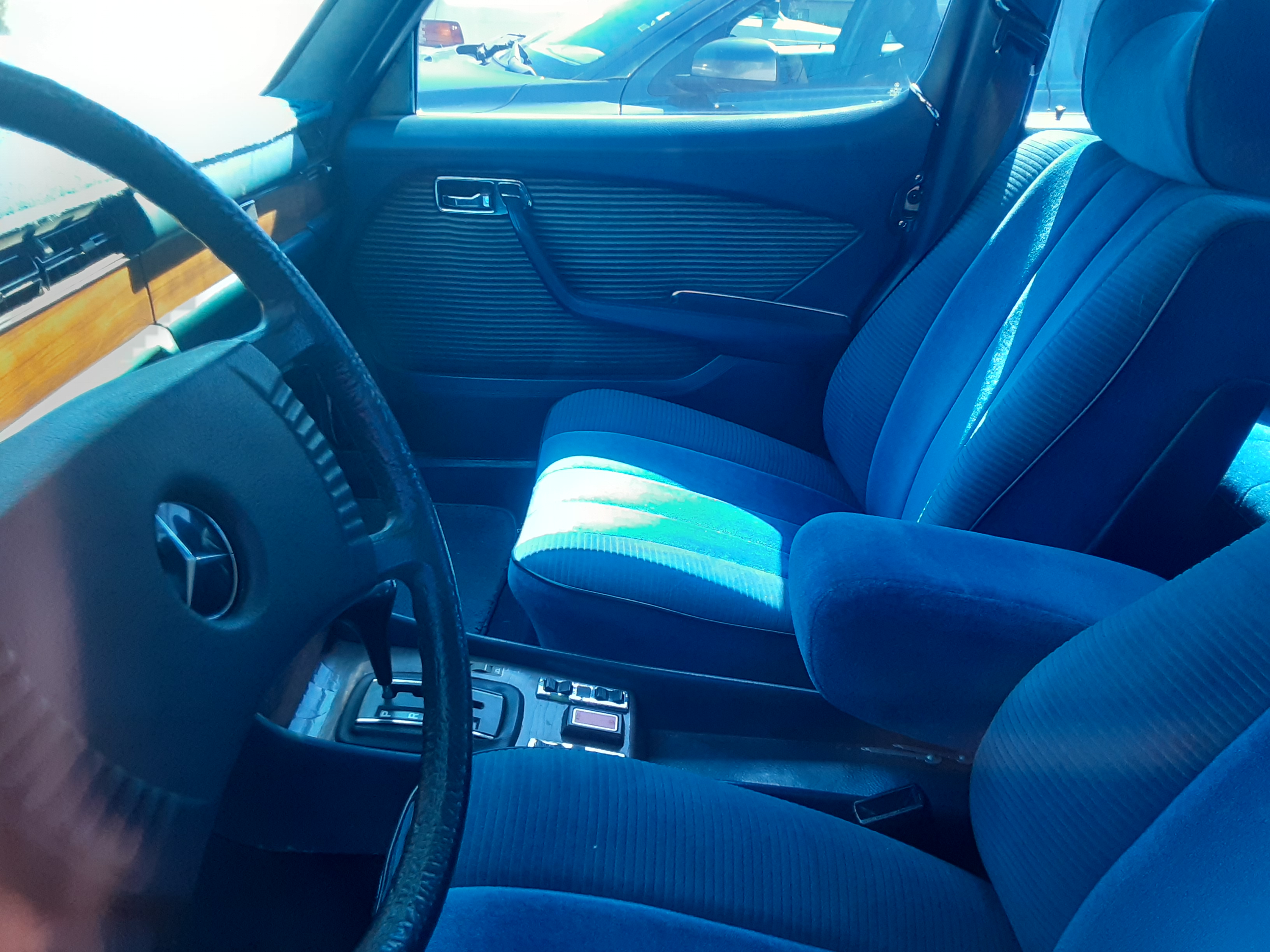 1979 Mercedes-Benz 300SD—Blue Velour for the Win! - Hagerty Media