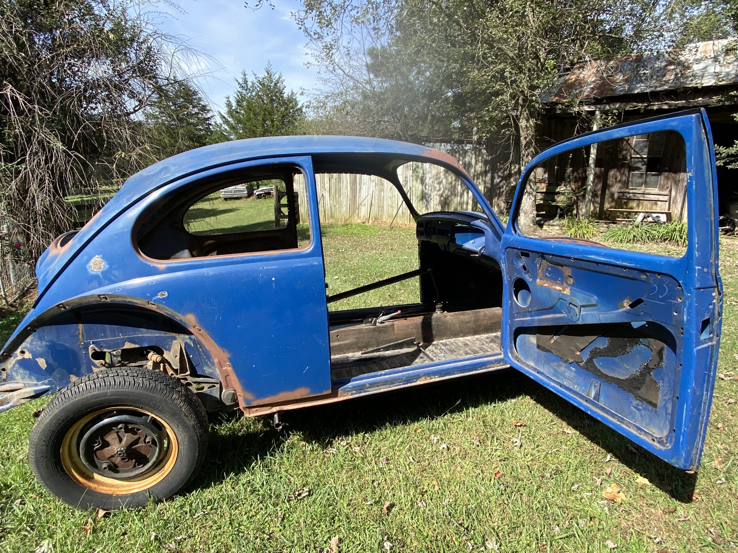 Vintage VWs Brought, and Kept, This Hot-Rodding Couple Together ...