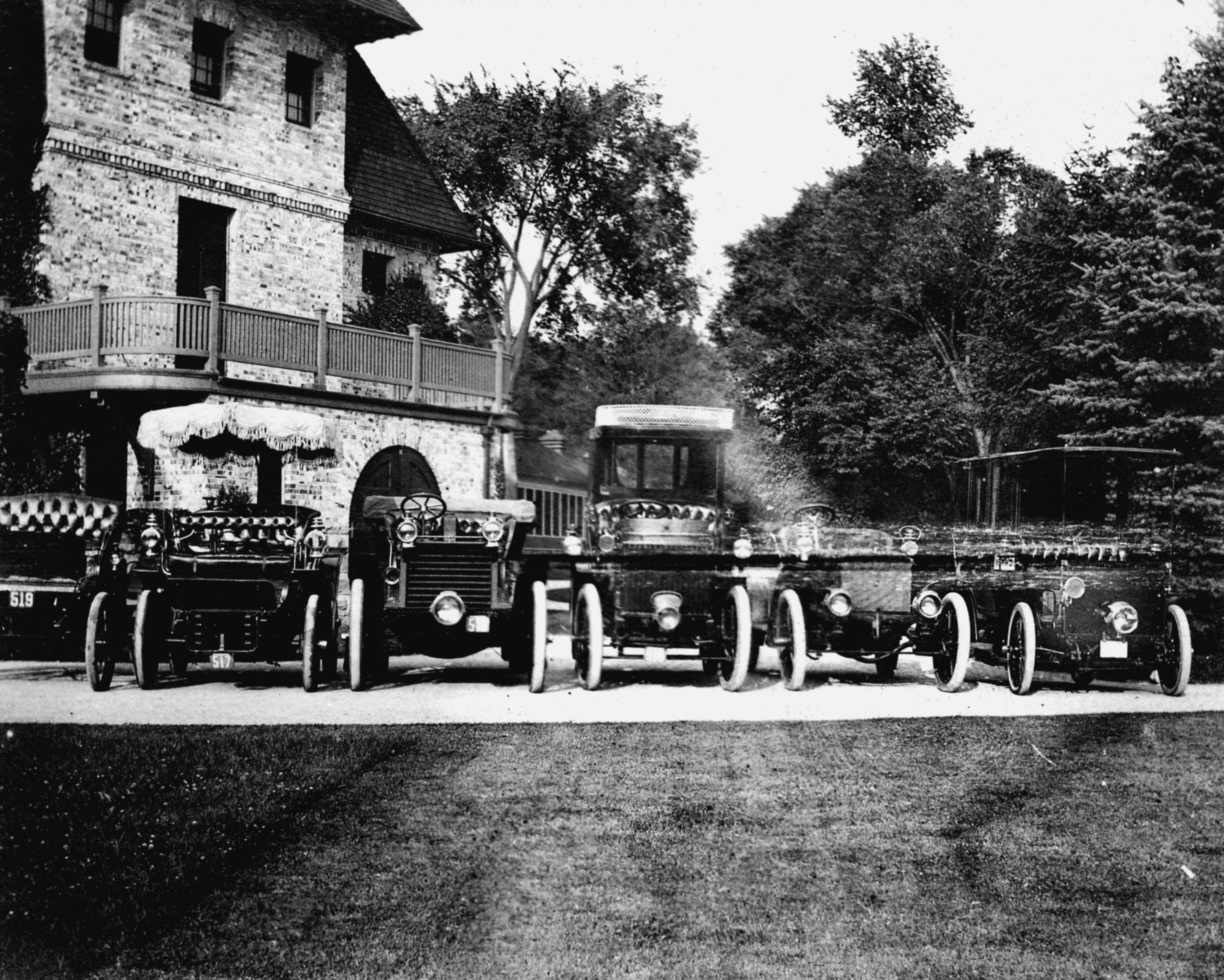 Did This Progressive-Era Couple Invent Car Collecting? - Hagerty Media