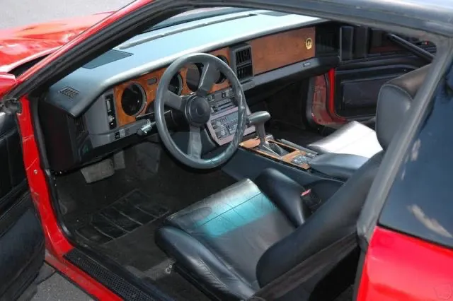 Pontiac Tojan: The Car That Beat Ferrari to 200 MPH - Hagerty Media