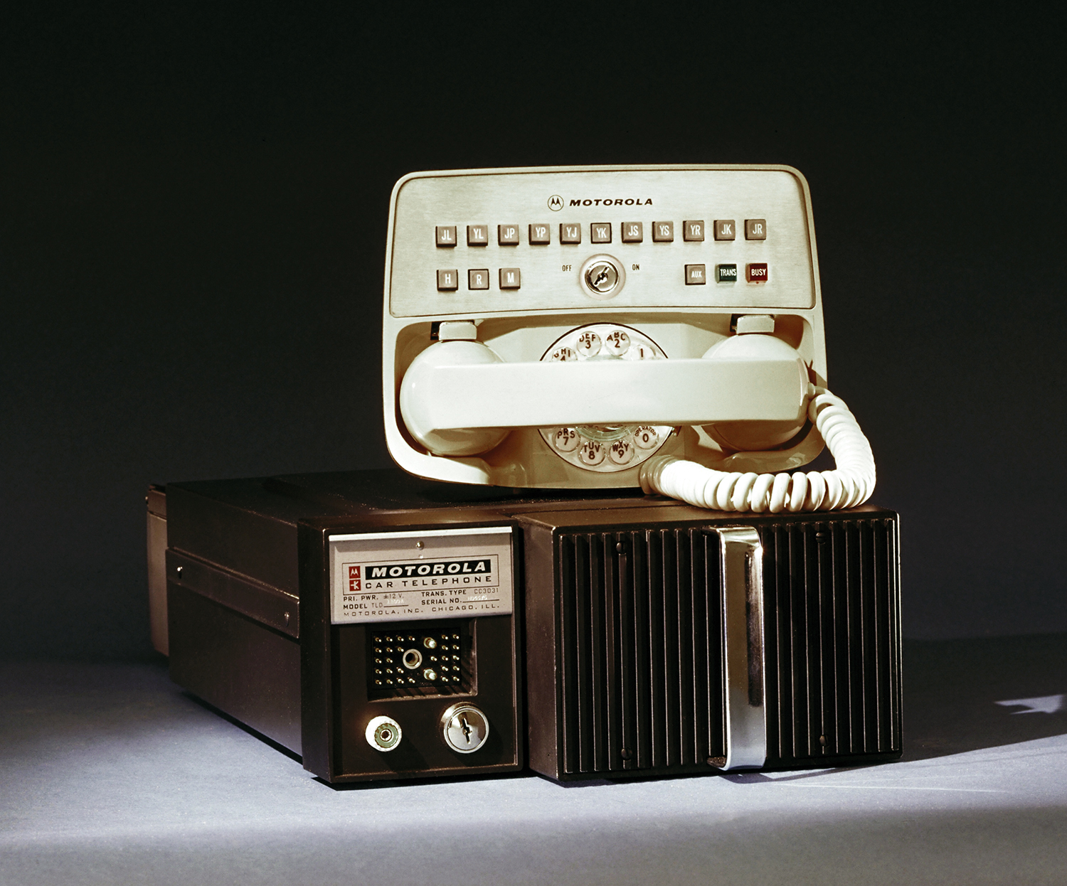 Calling All Cars: A Brief History of Phones in Automobiles - Hagerty Media