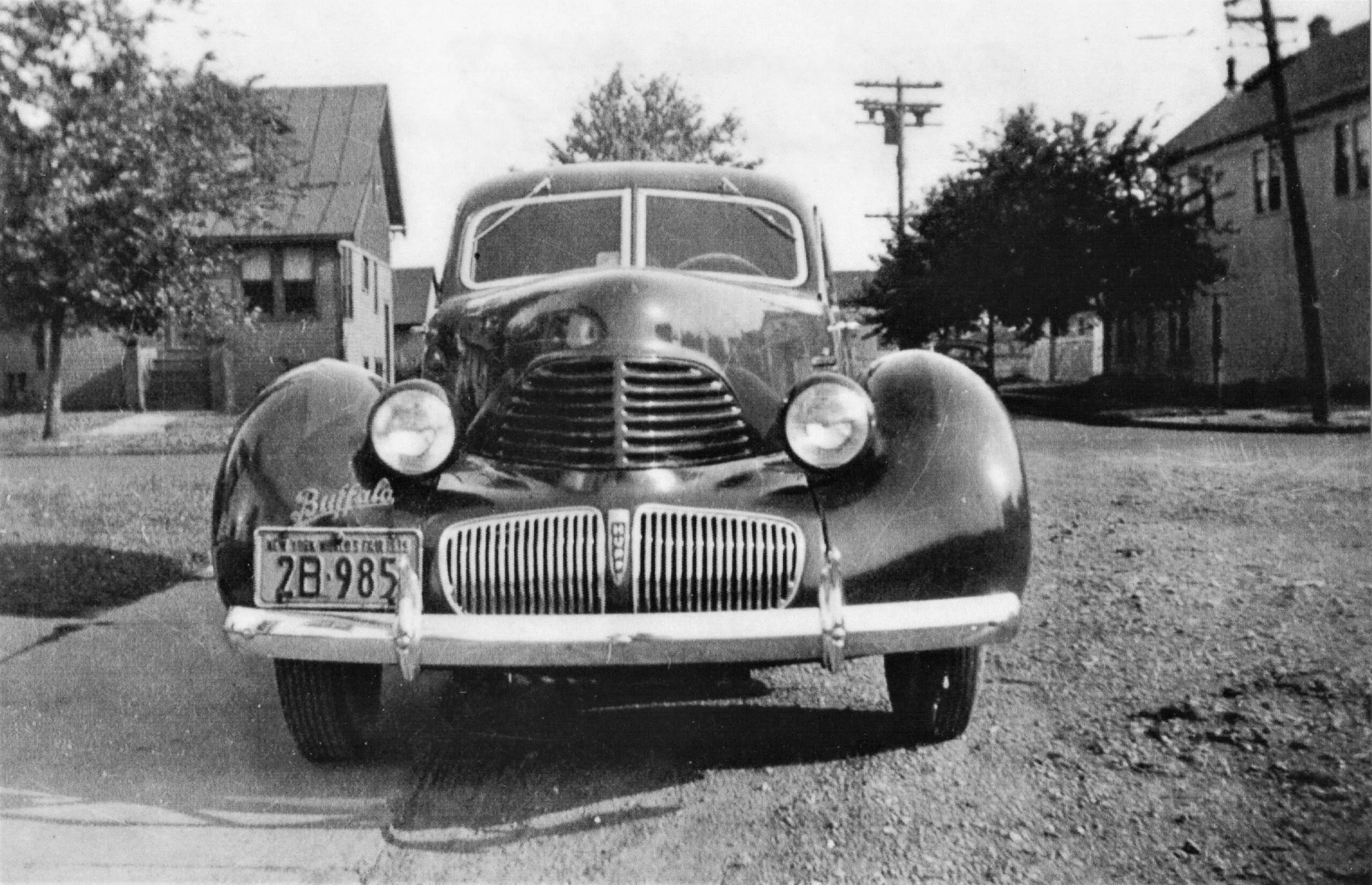 The Graham Hollywood: A Curious Cord Cousin Born of Calamity - Hagerty ...