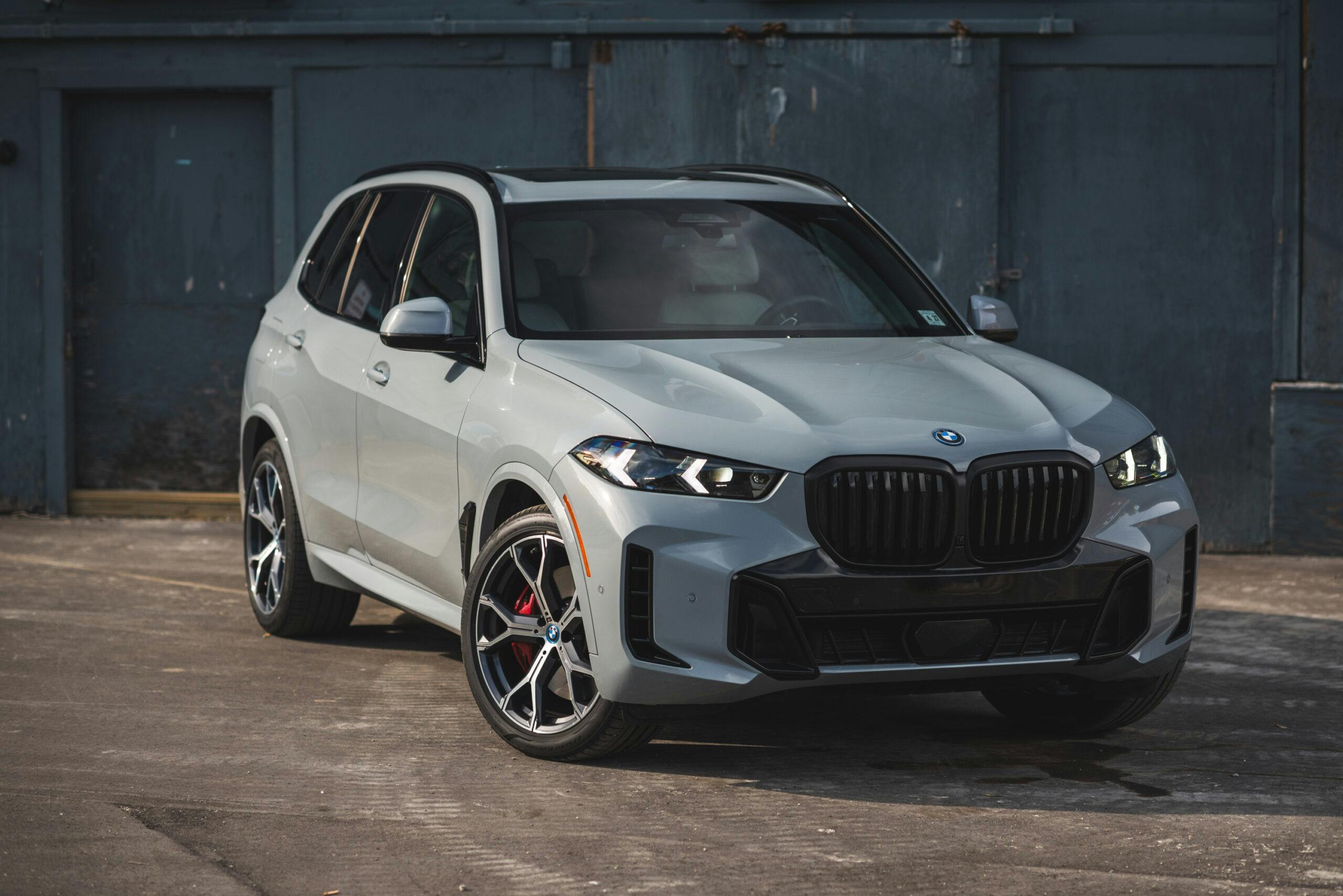 2024 BMW X5 xDrive 50e Review: High-Tech at a High Price - Hagerty Media