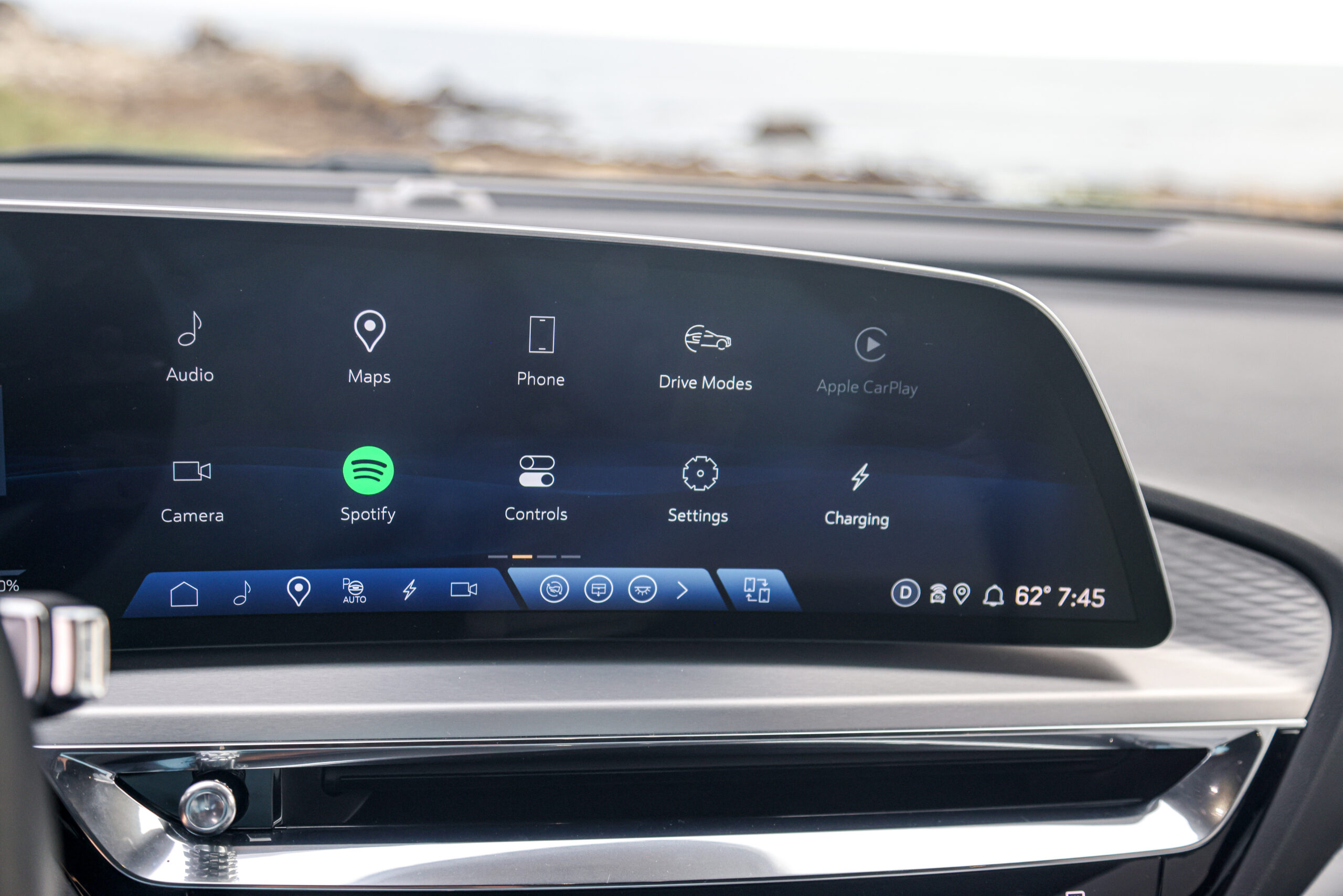 First Look Review: 2024 Cadillac Lyriq 600E AWD - Hagerty Media