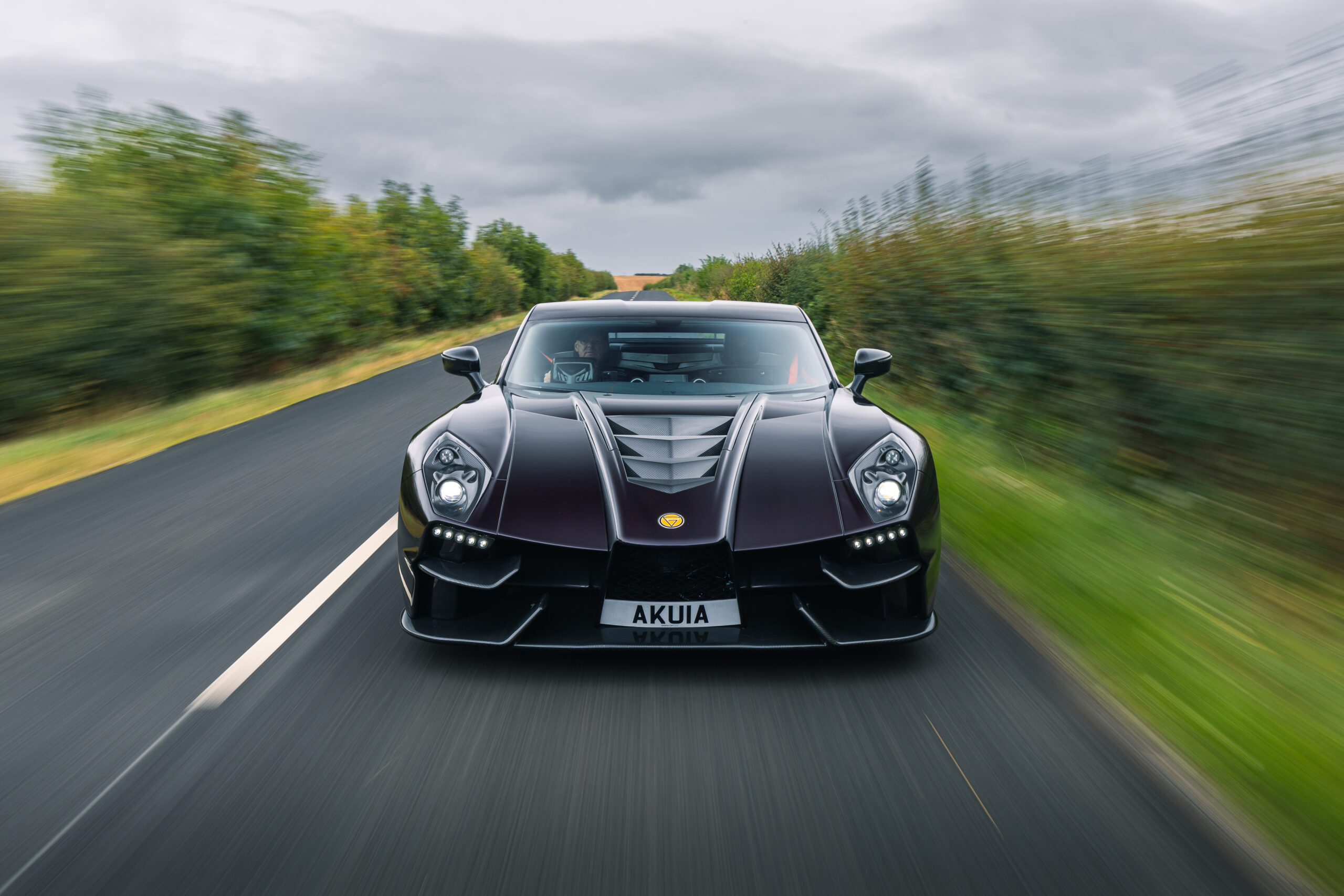 600-HP Akula Supercar Is an Anniversary Gift to Ginetta's Owner—and 19 ...