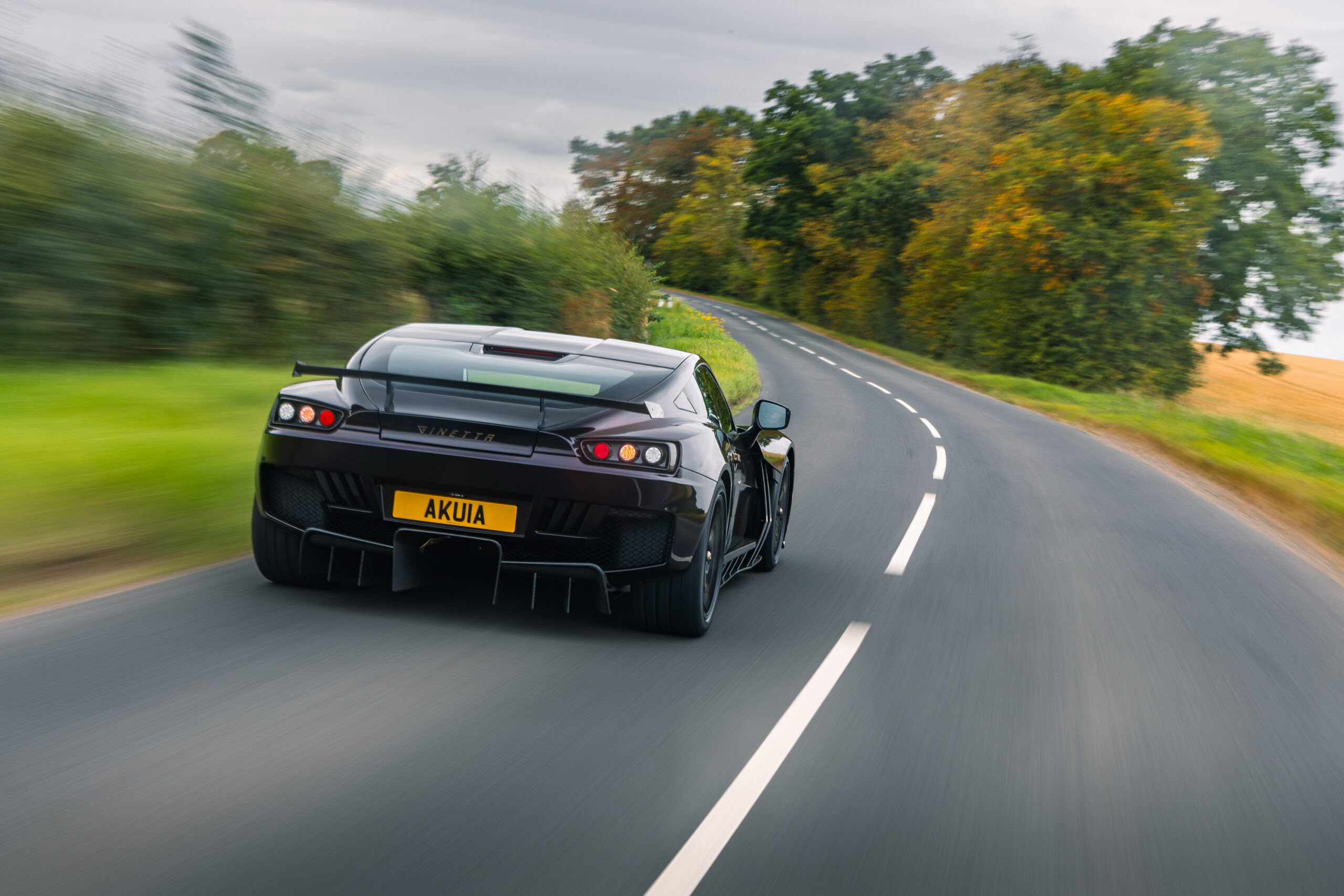 600-HP Akula Supercar Is an Anniversary Gift to Ginetta's Owner—and 19 ...
