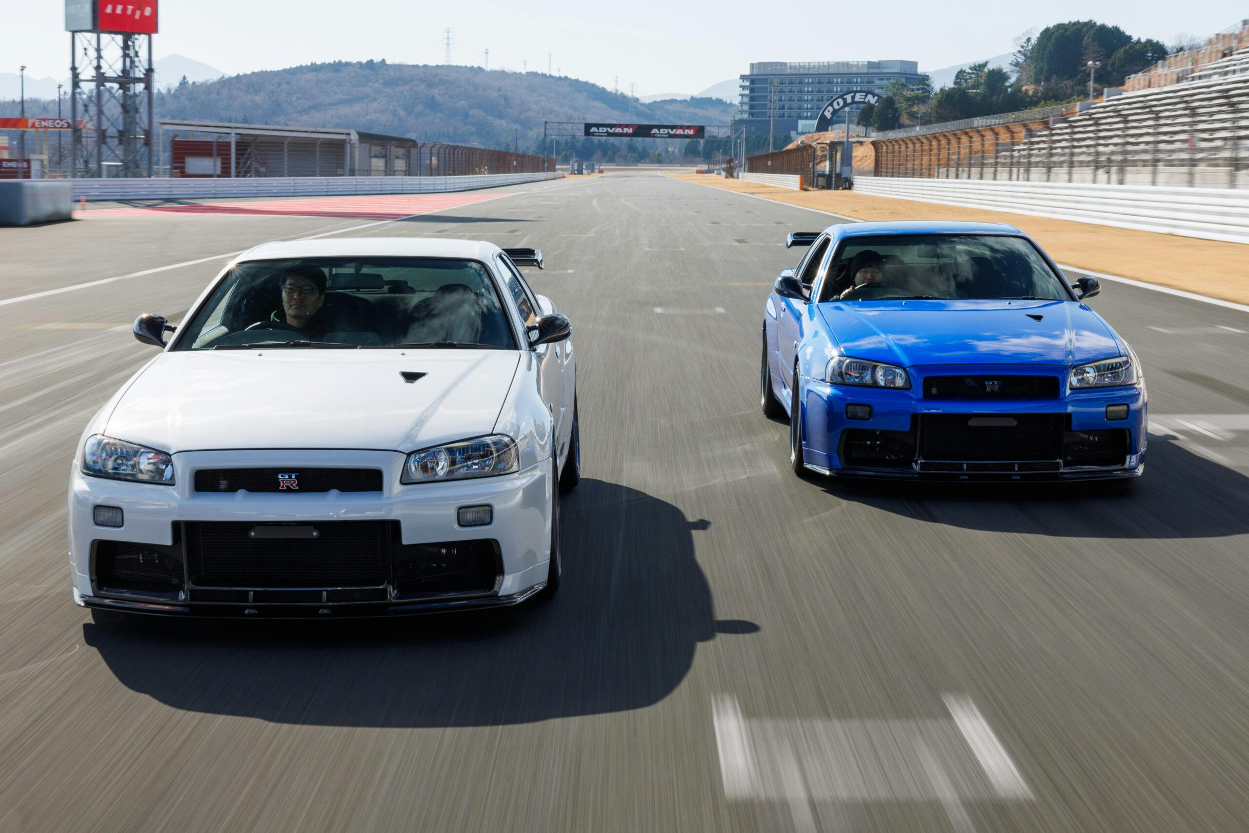 Built By Legends Turns Classic Nissan Skyline GT-R Into A Carbon-Fiber ...