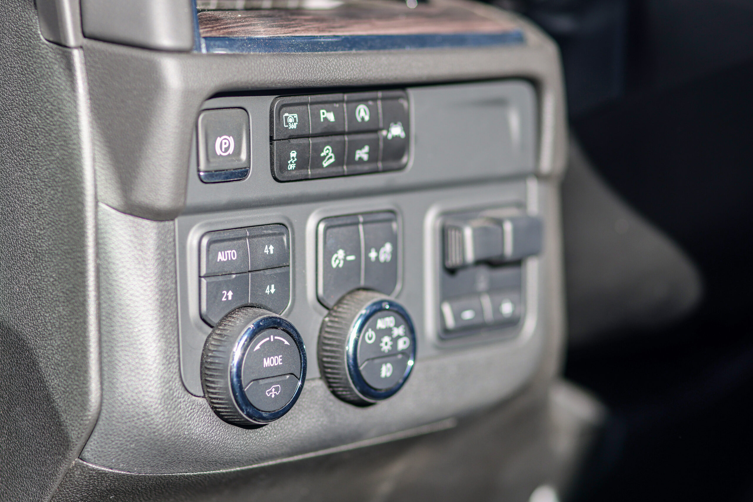 2025 Chevrolet Suburban Review: Staying Fresh 90 Years Later - Hagerty ...