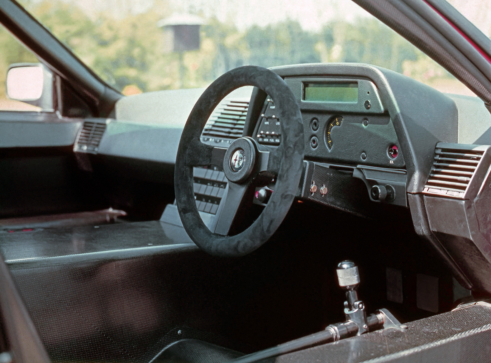 Do you remember the Alfa Romeo 164 ProCar? - Hagerty Media