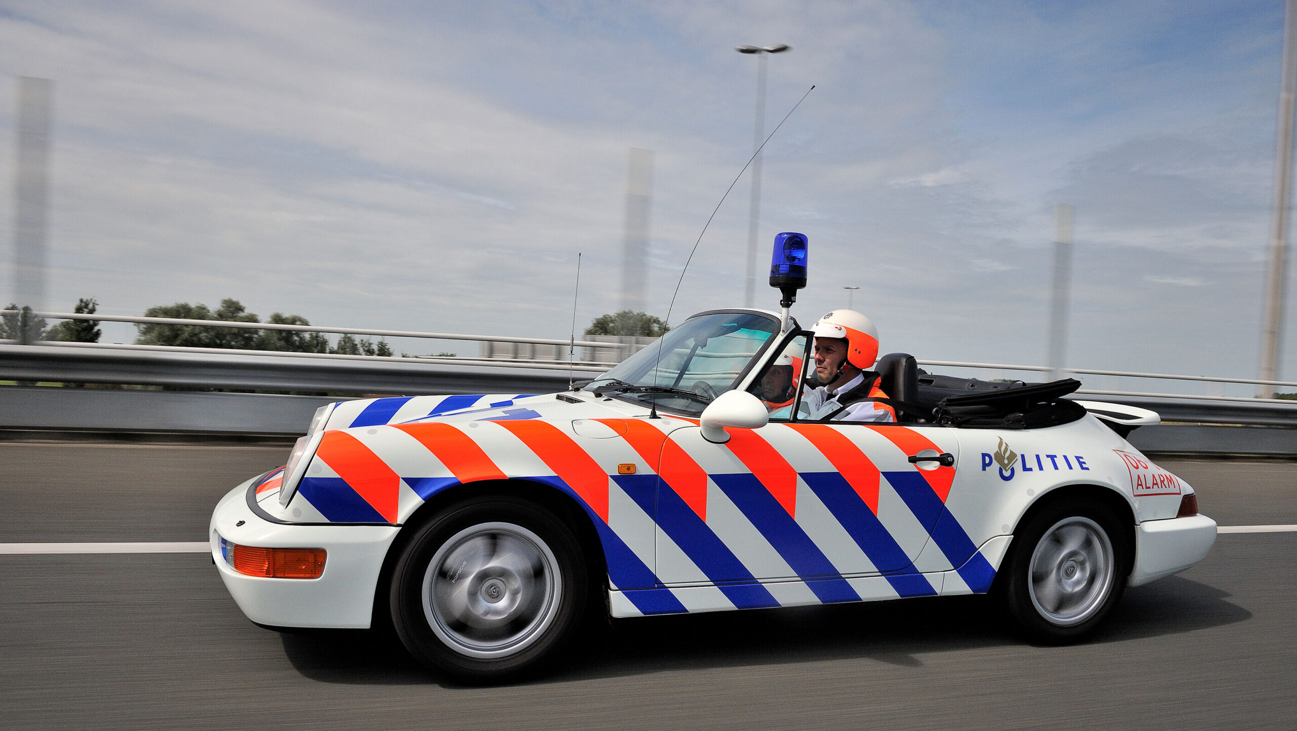 For More Than 30 Years, the Dutch Police Force Was One of Porsche’s ...