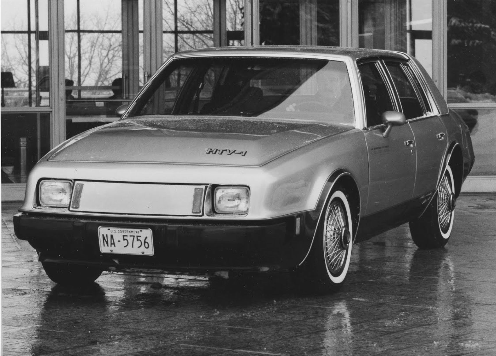 10 Hybrids That Helped Pave the Road to Popularity - Hagerty Media
