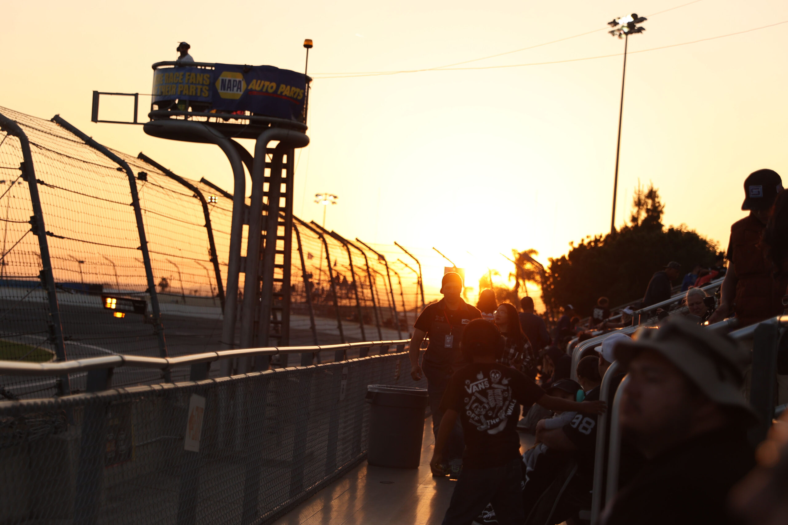 The End of Irwindale Speedway? Yes, and It's a Shame. - Hagerty Media