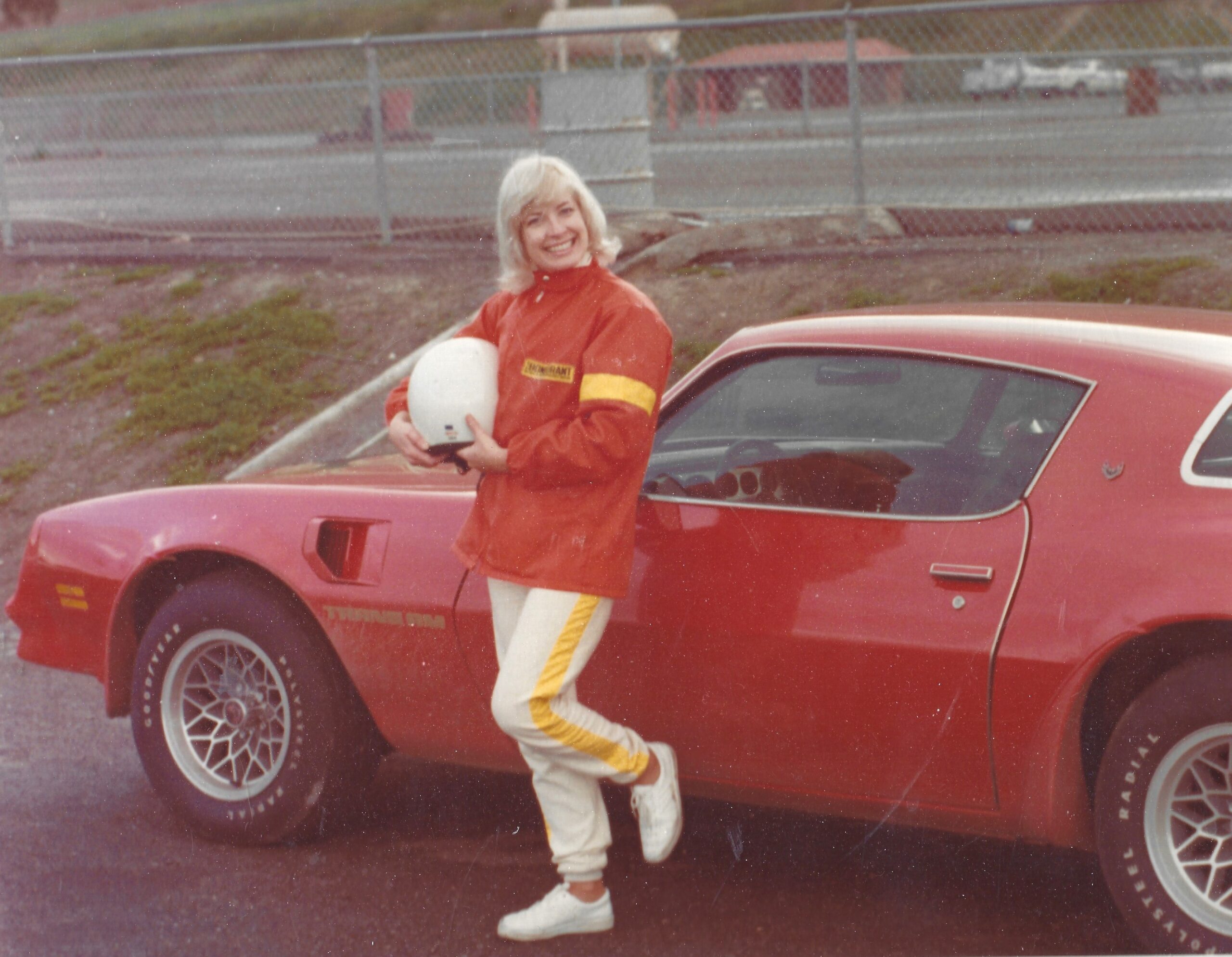 In the '70s, Pontiac Put a Firebird on an RV to Mark Its Territory ...