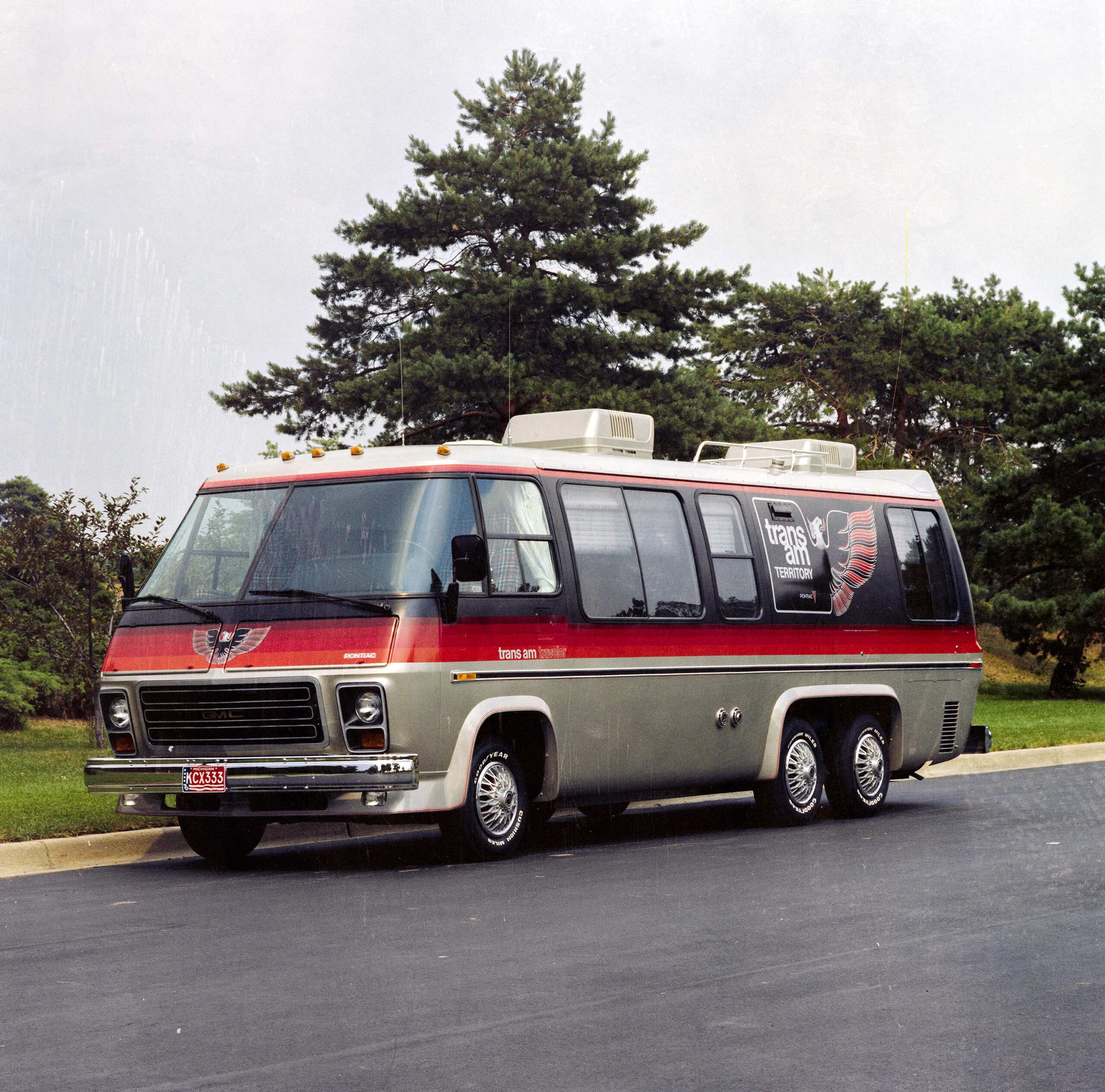 In the '70s, Pontiac Put a Firebird on an RV to Mark Its Territory ...