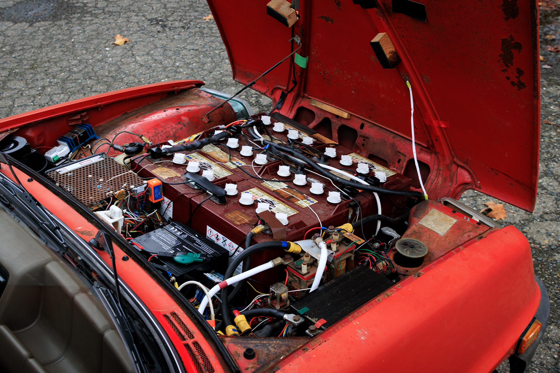 The Nine Lives of the Lectric Leopard, the Original Electric Renault 5 ...