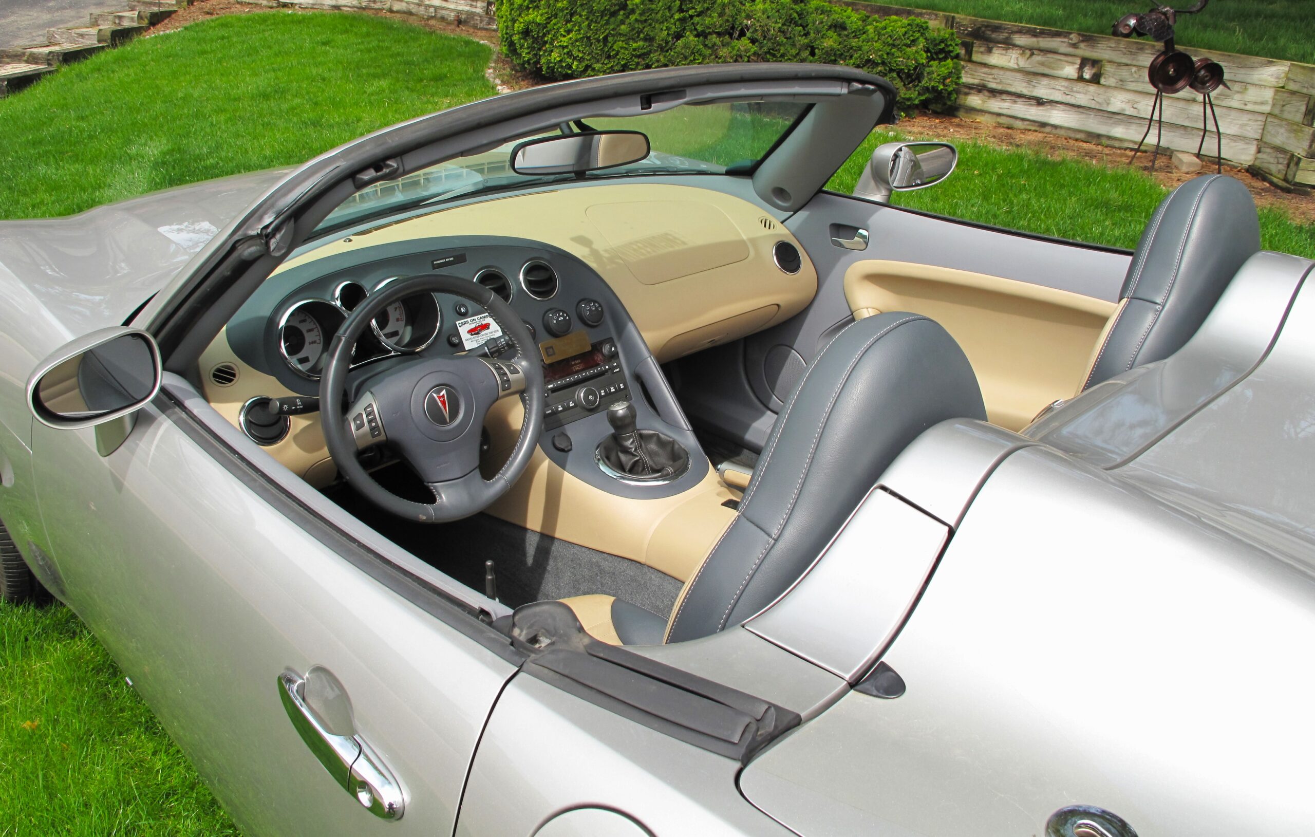 Pontiac Solstice: How Bob Lutz Finally Got His Dream Roadster - Hagerty ...