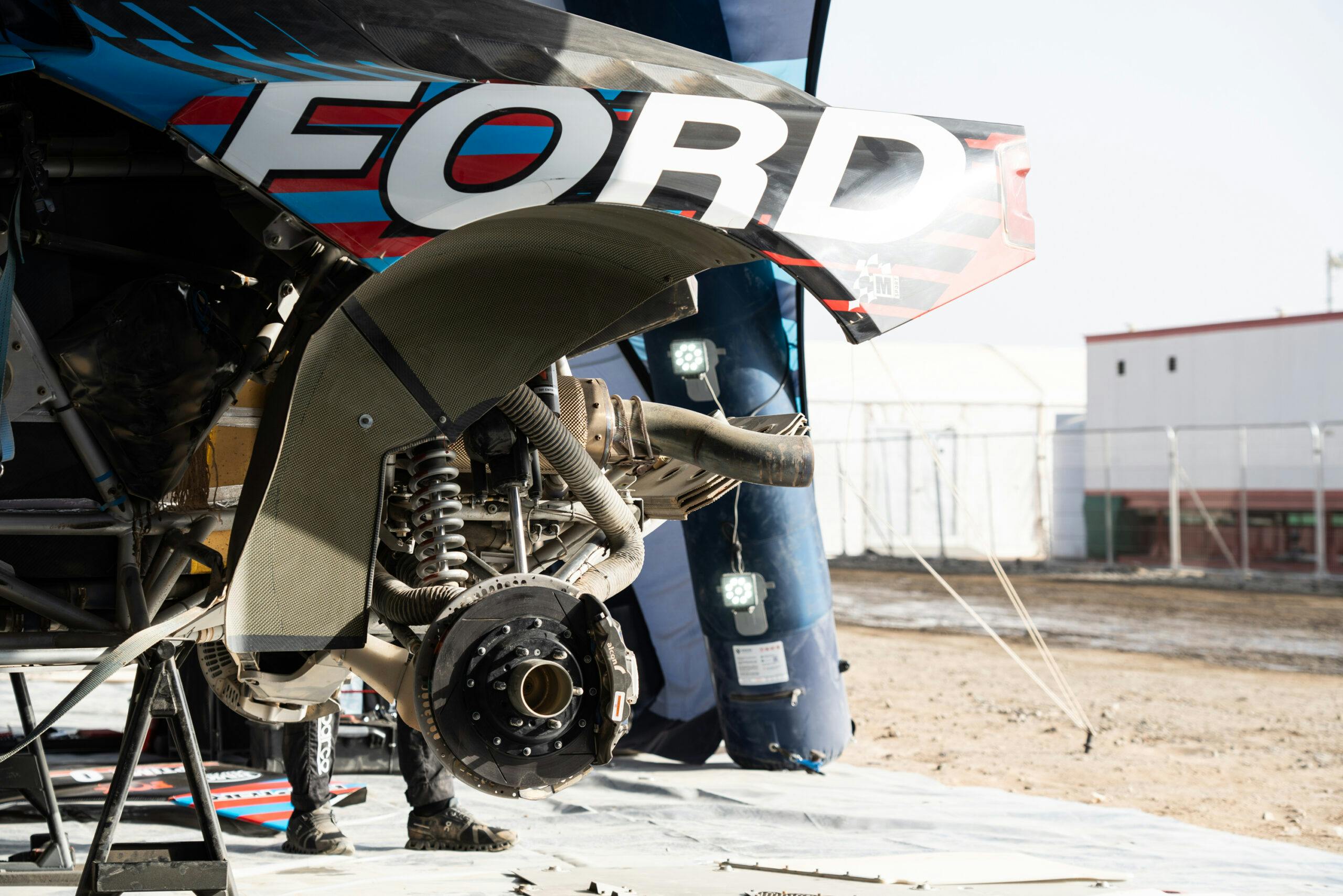 Inside Ford's Attempt to Conquer Dakar with "The Ultimate Raptor ...