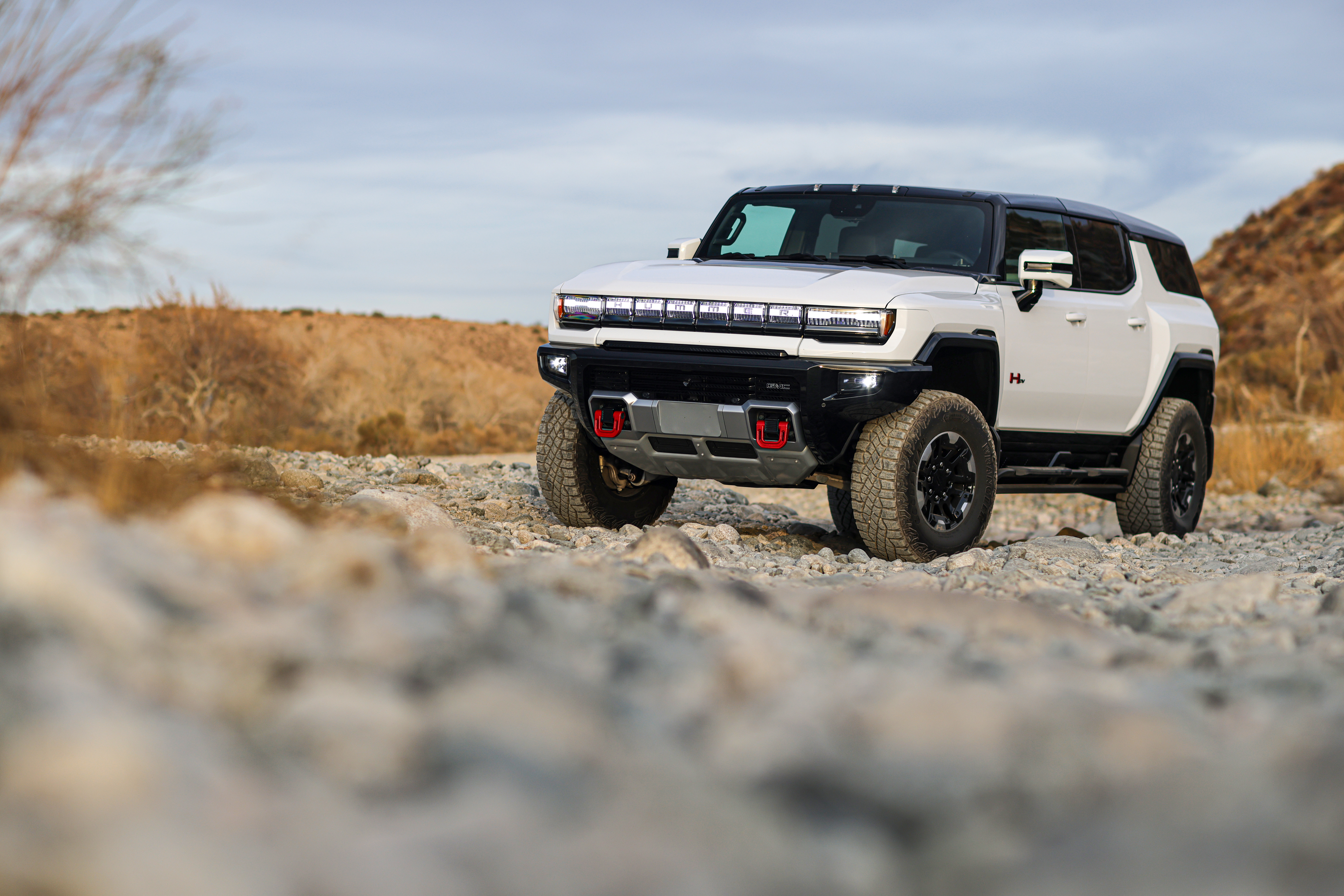 First Drive: The 2025 GMC Hummer EV 3X SUV Is an Absurdly Fun Off ...