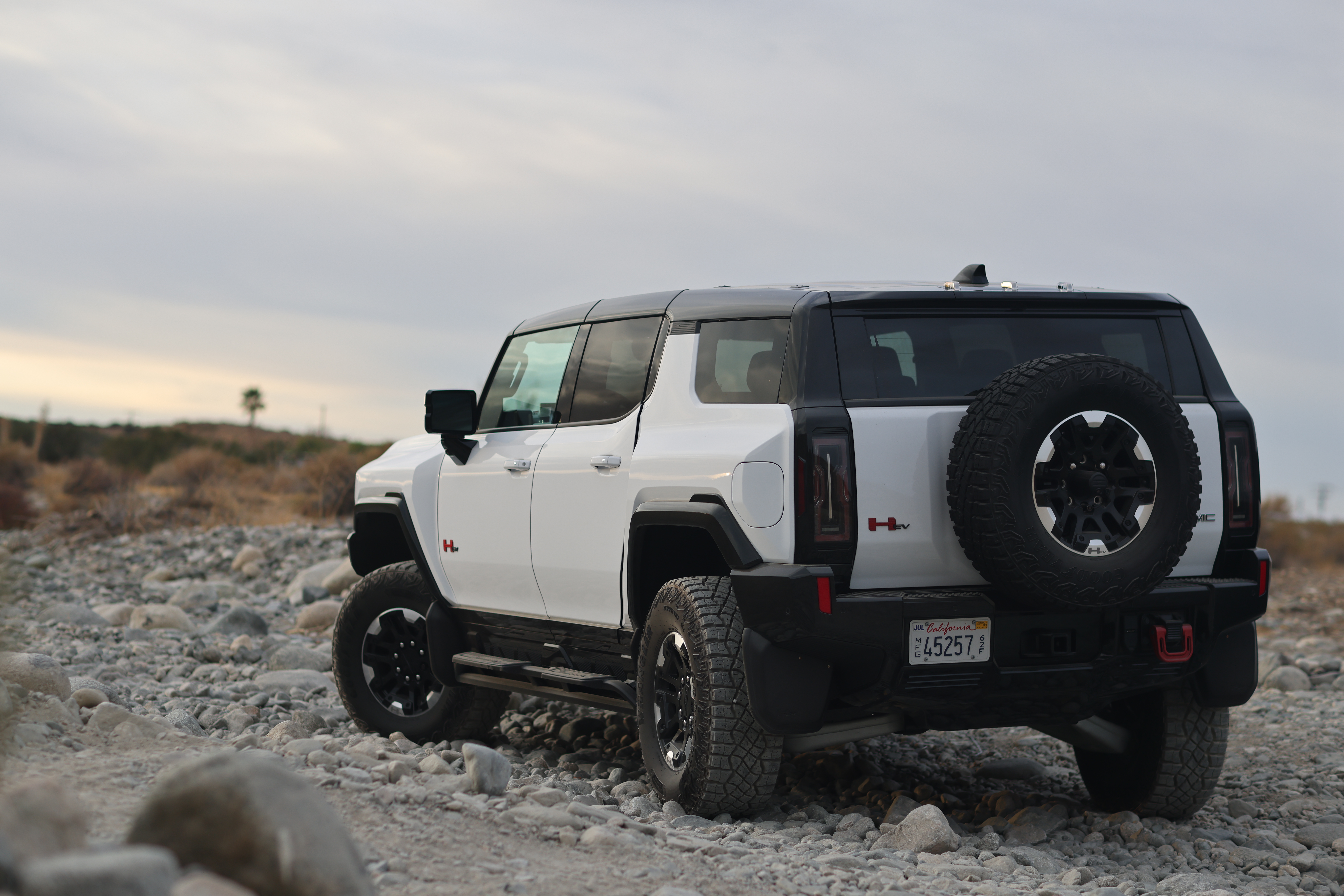 First Drive: The 2025 GMC Hummer EV 3X SUV Is an Absurdly Fun Off ...