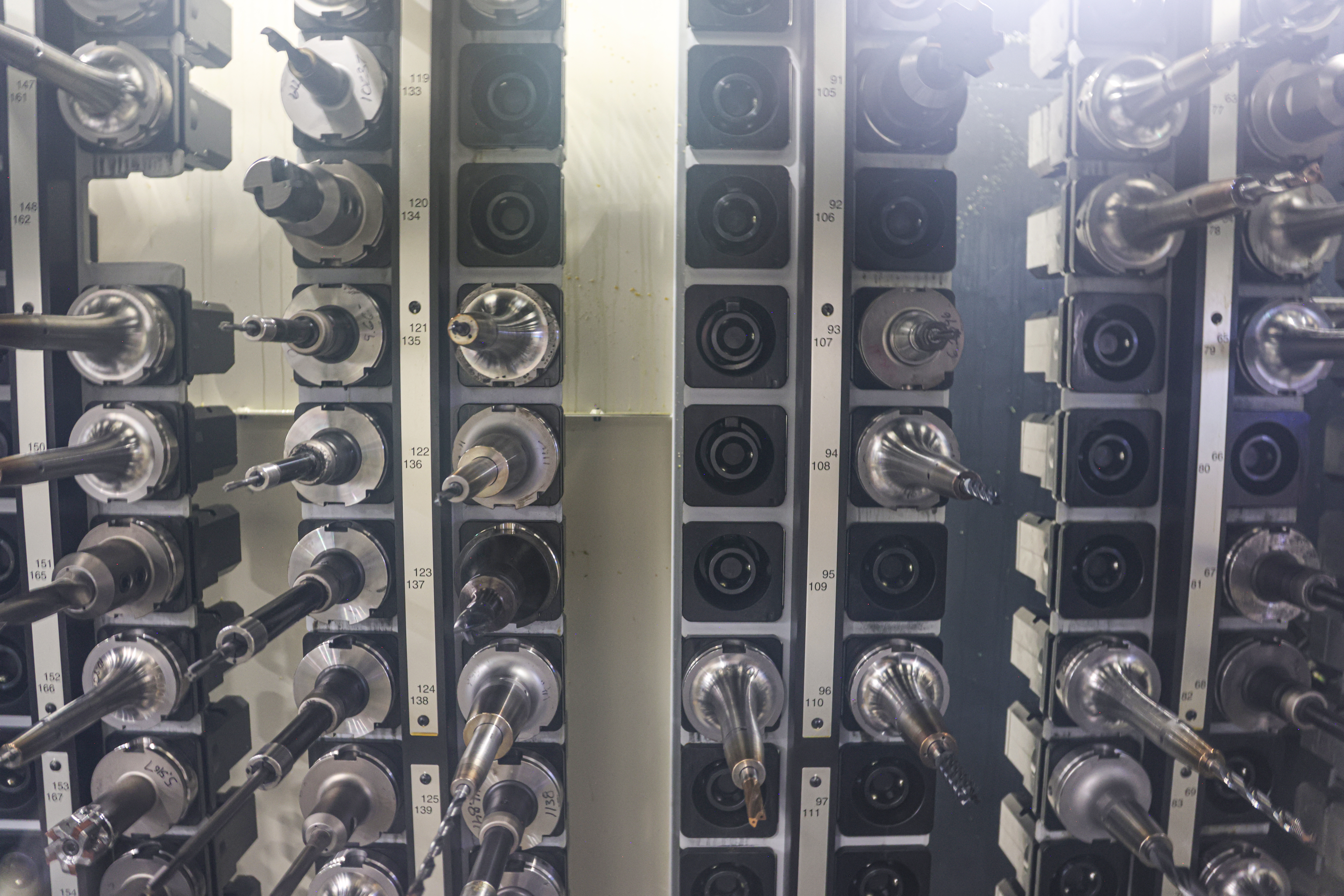 How BluePrint Engines Builds 80 Crate Motors a Day - Hagerty Media