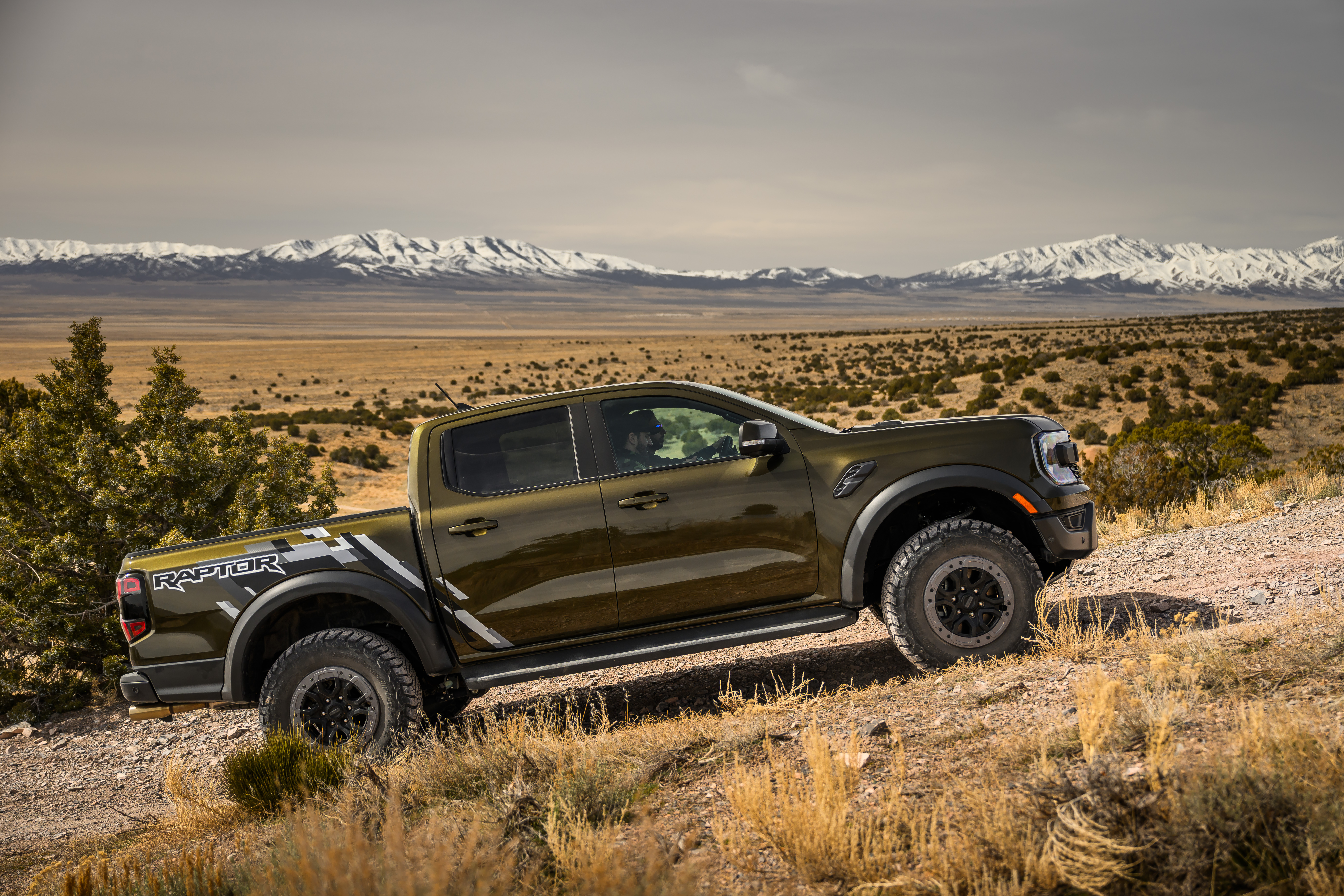 2024 Ford Ranger Raptor: Everything You Want in a Pickup, and Less ...