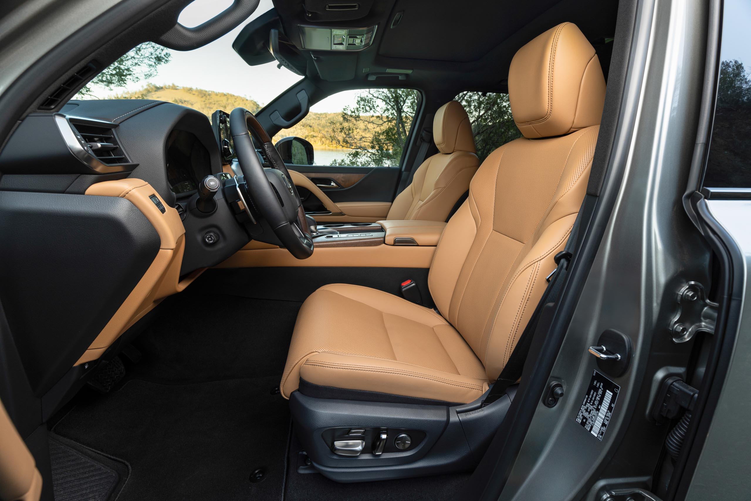 2025 Lexus LX 700h Overtrail First Drive: The Flagship We've Been ...