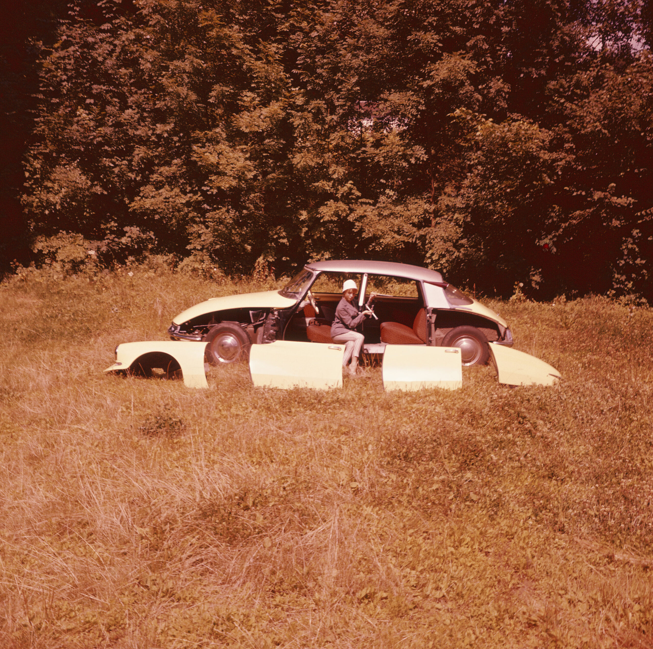 The Citroën DS, a Goddess of Design, Turns 70 - Hagerty Media