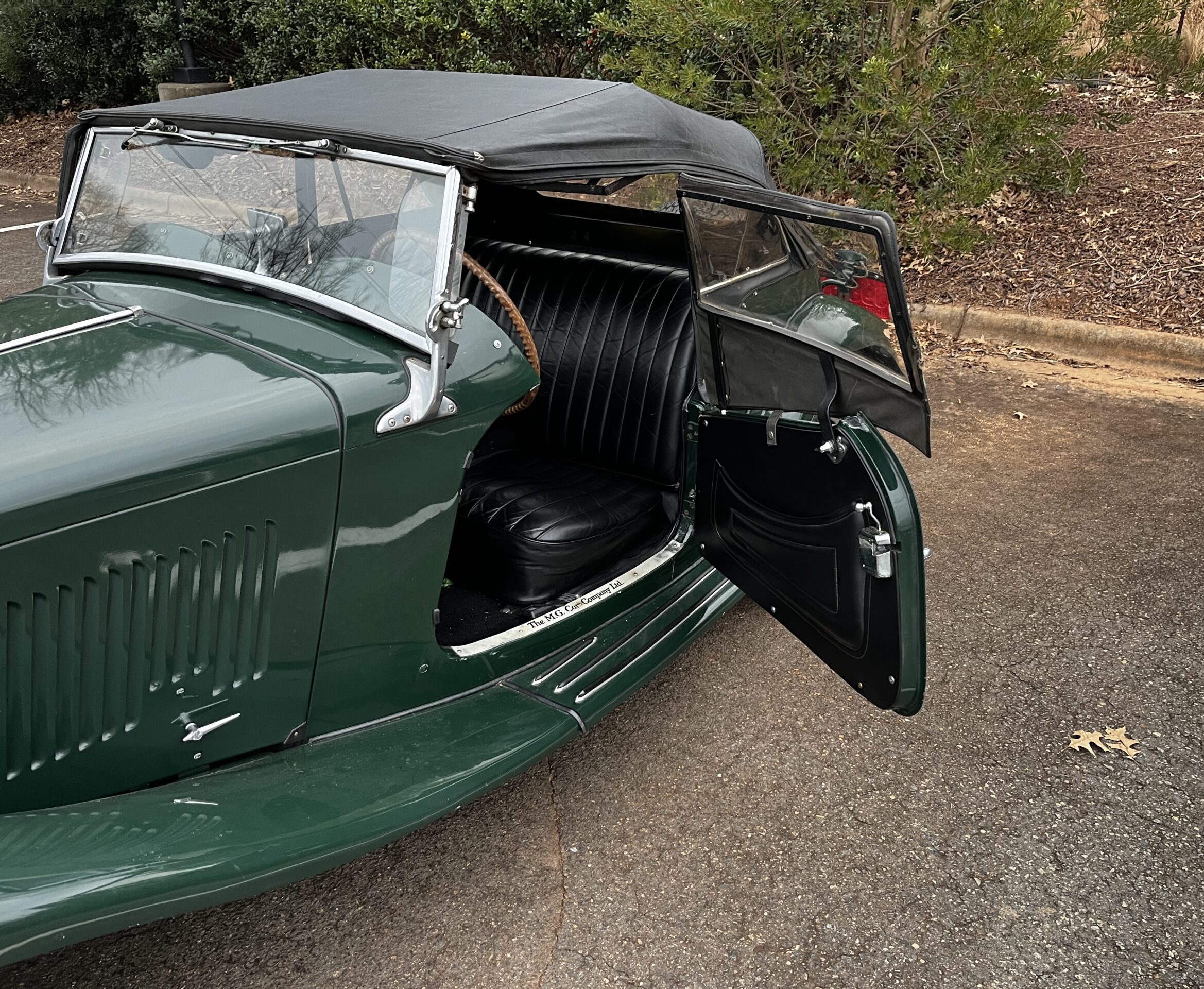 Old MGs Always Had a Backup Plan: The Hand Crank - Hagerty Media