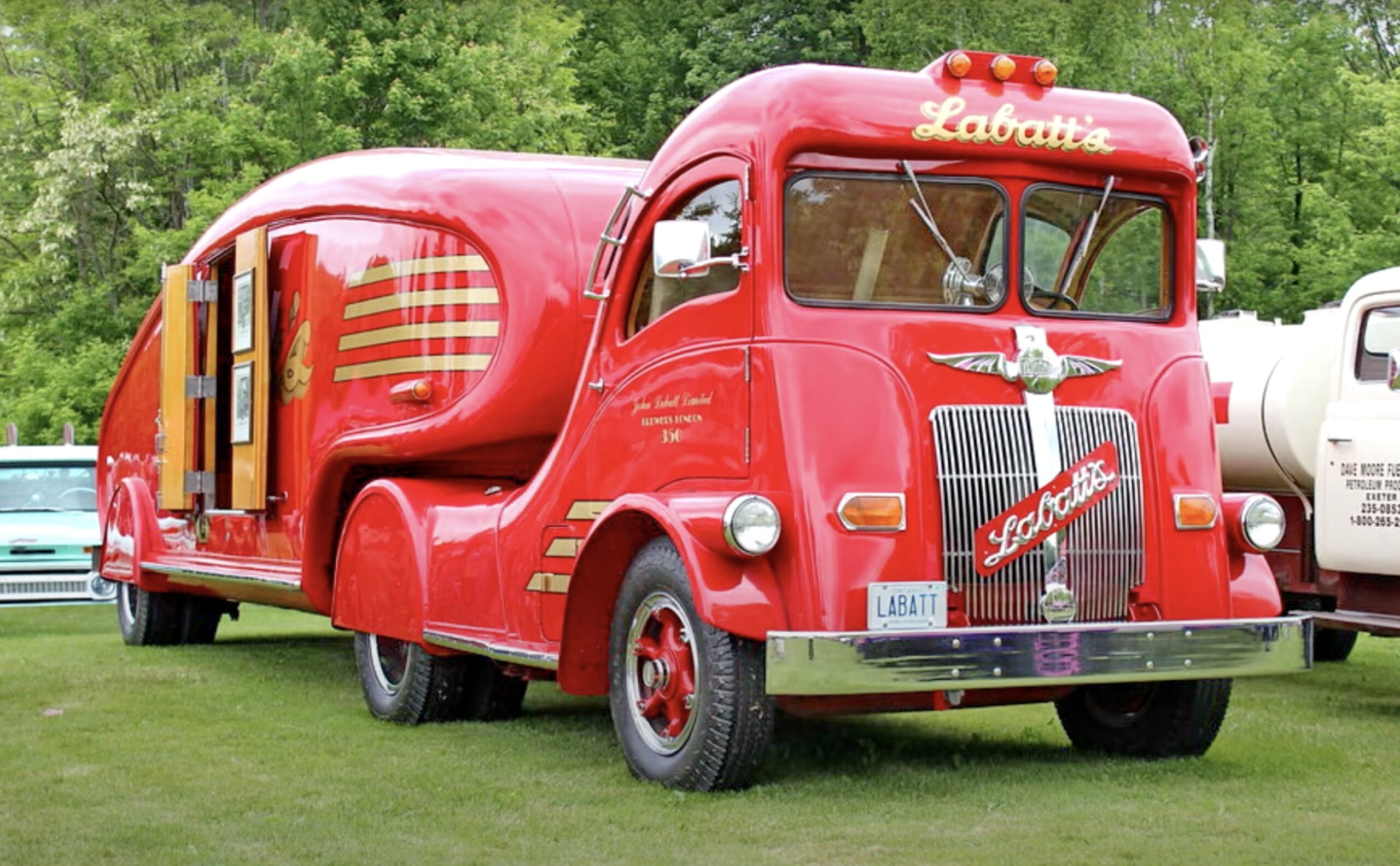 Are Labatt's Streamlined Semis the Coolest Trucks Ever? - Hagerty Media