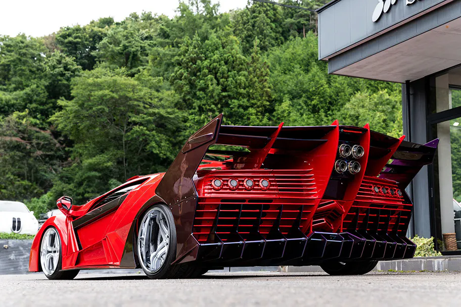 There’s a Lamborghini Diablo Hiding Under This Tuner’s Body Kit ...