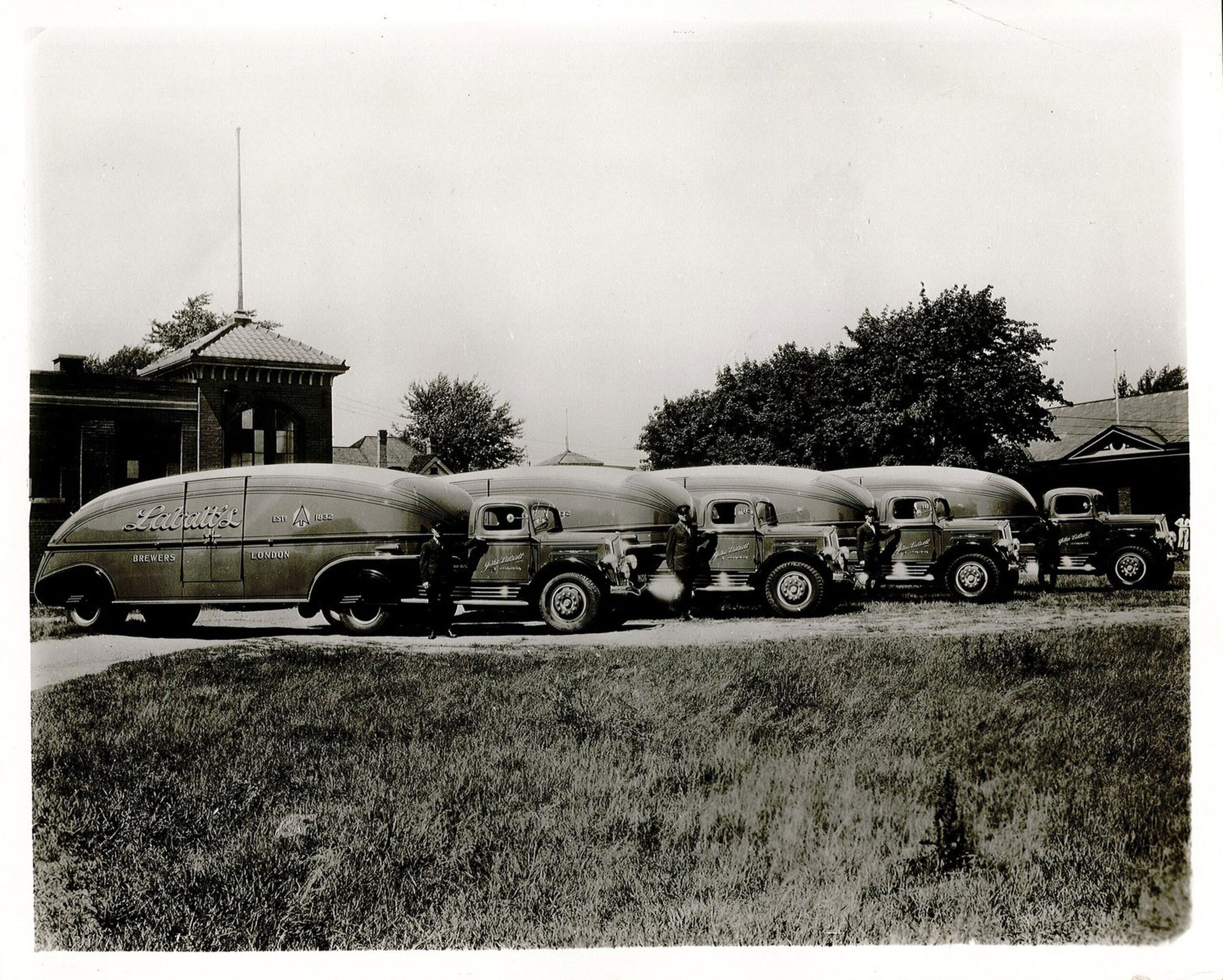Are Labatt's Streamlined Semis the Coolest Trucks Ever? - Hagerty Media