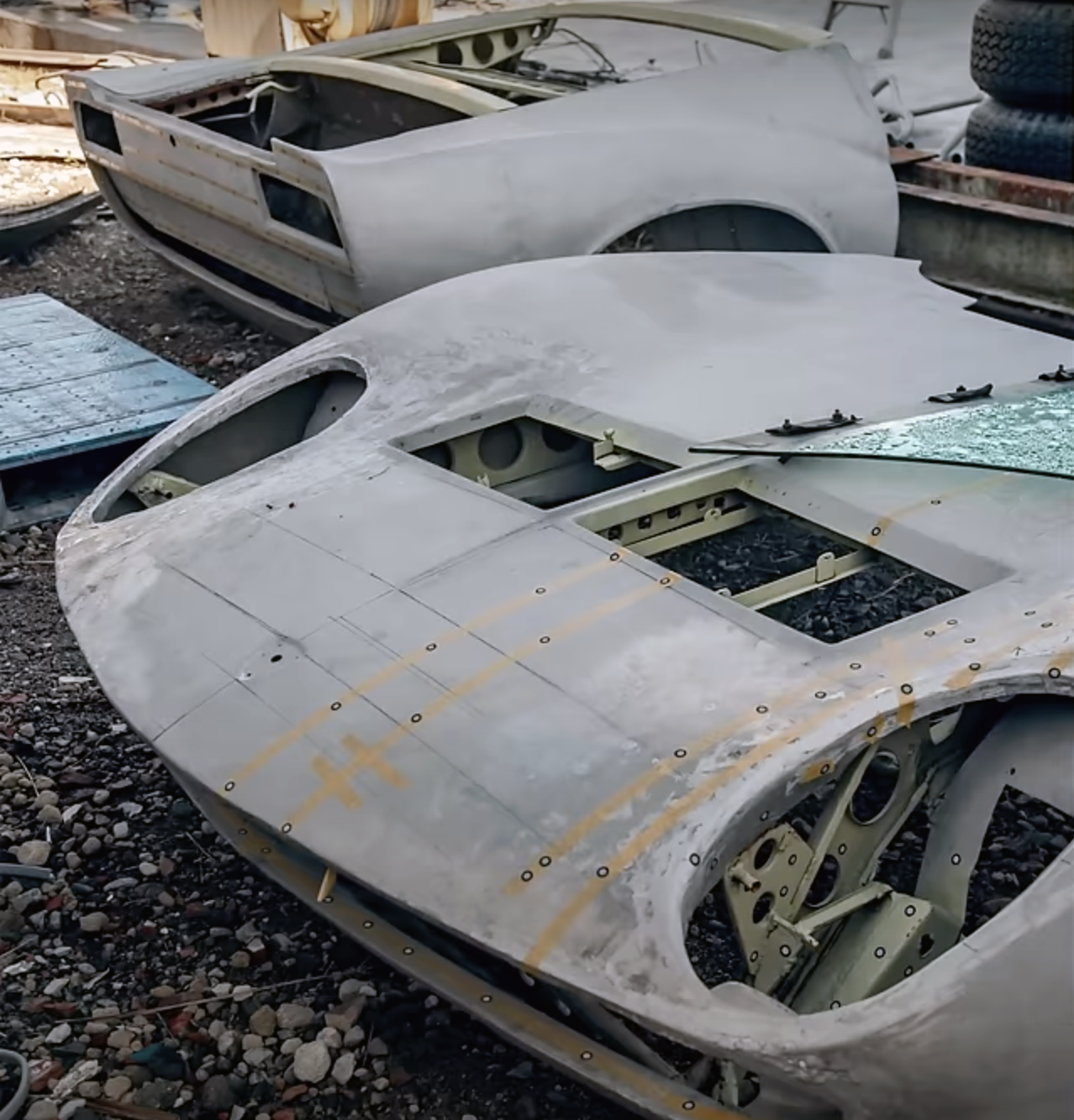 Larry Chen Secretly Photographs a Wide-Body Lamborghini Miura - Hagerty ...