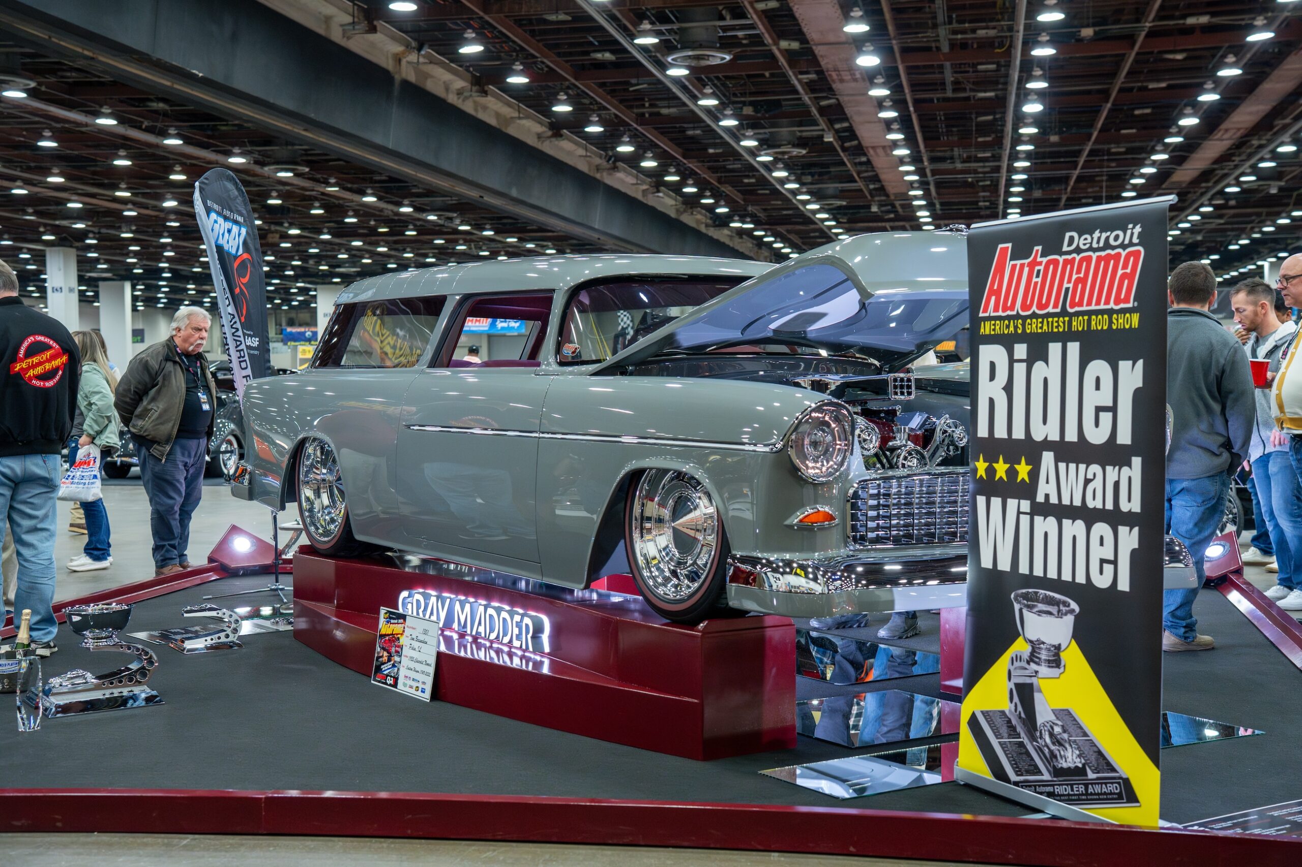 Couple Conquers Cancer to Win Autorama 2025 Ridler Award with "Gray ...