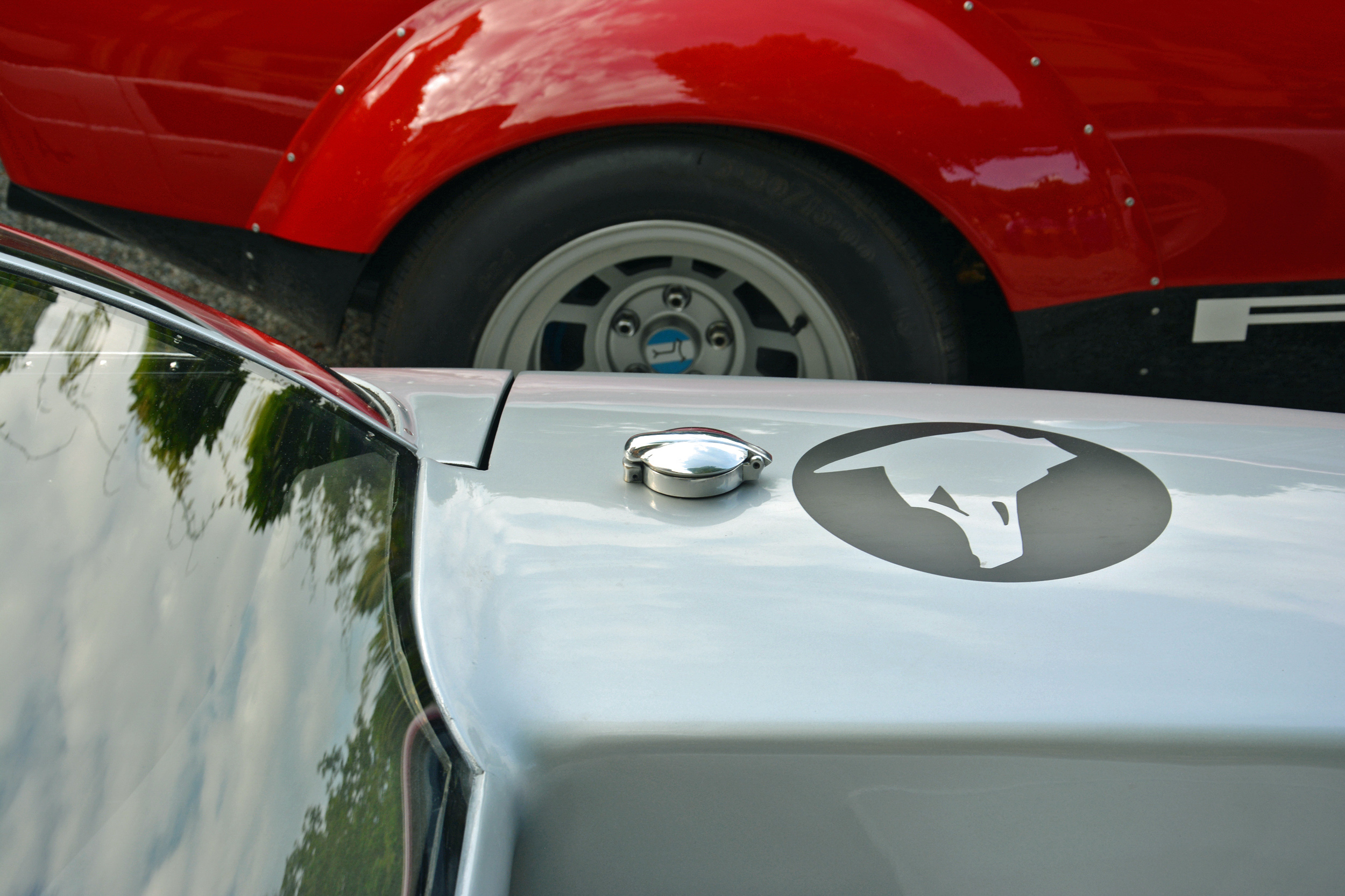 The OSI Silver Fox Is a Wild Prototype with a Fascinating Backstory ...