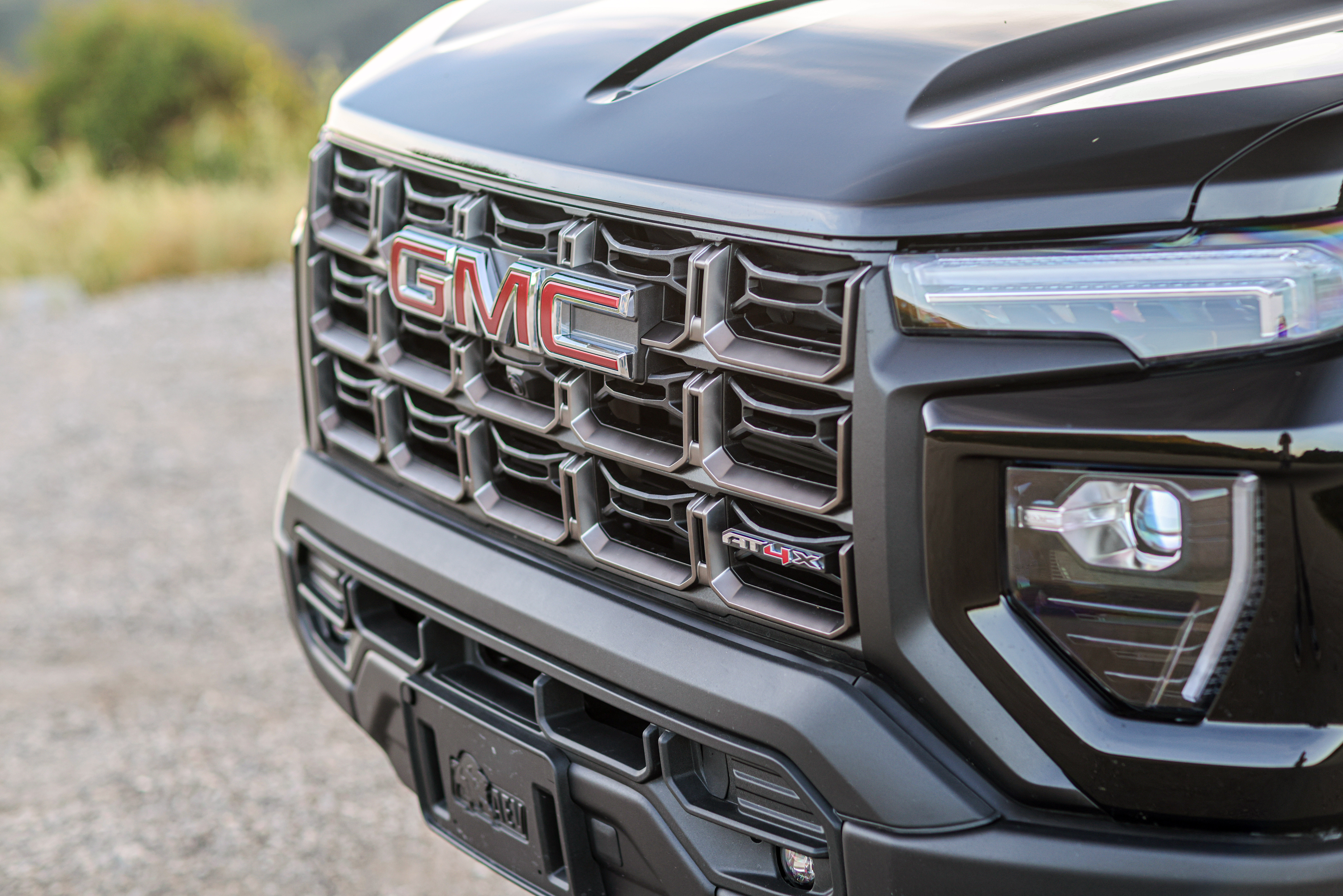 Rumor: New Jimmy Would Put GMC Back in the Midsize 4x4 SUV Market ...