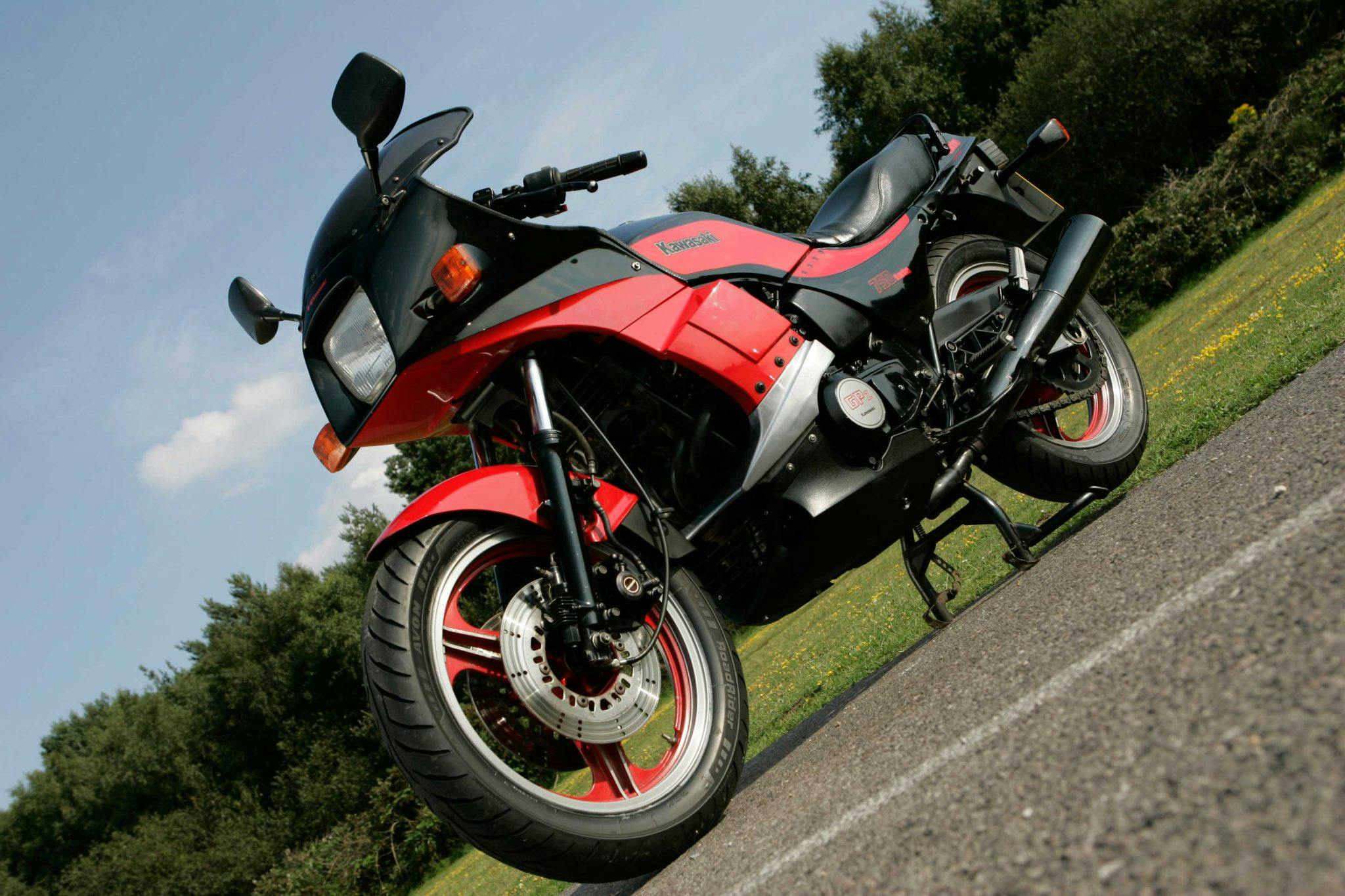 It Was Late to the Ball, but Kawasaki's ZX750 Turbo Can Still Dance ...