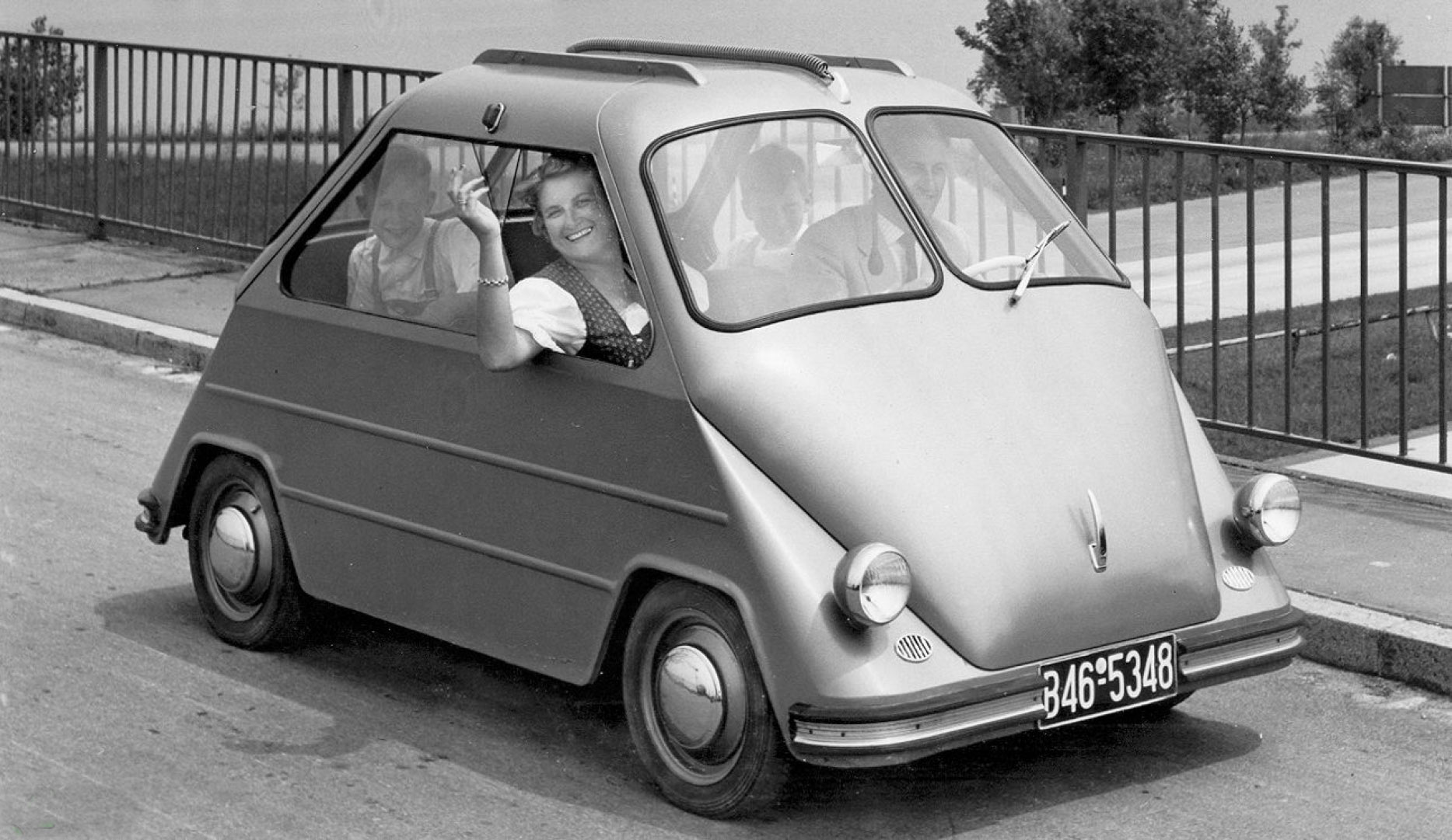 Zündapp Janus 250: The Pushmi–Pullyu of Microcars - Hagerty Media